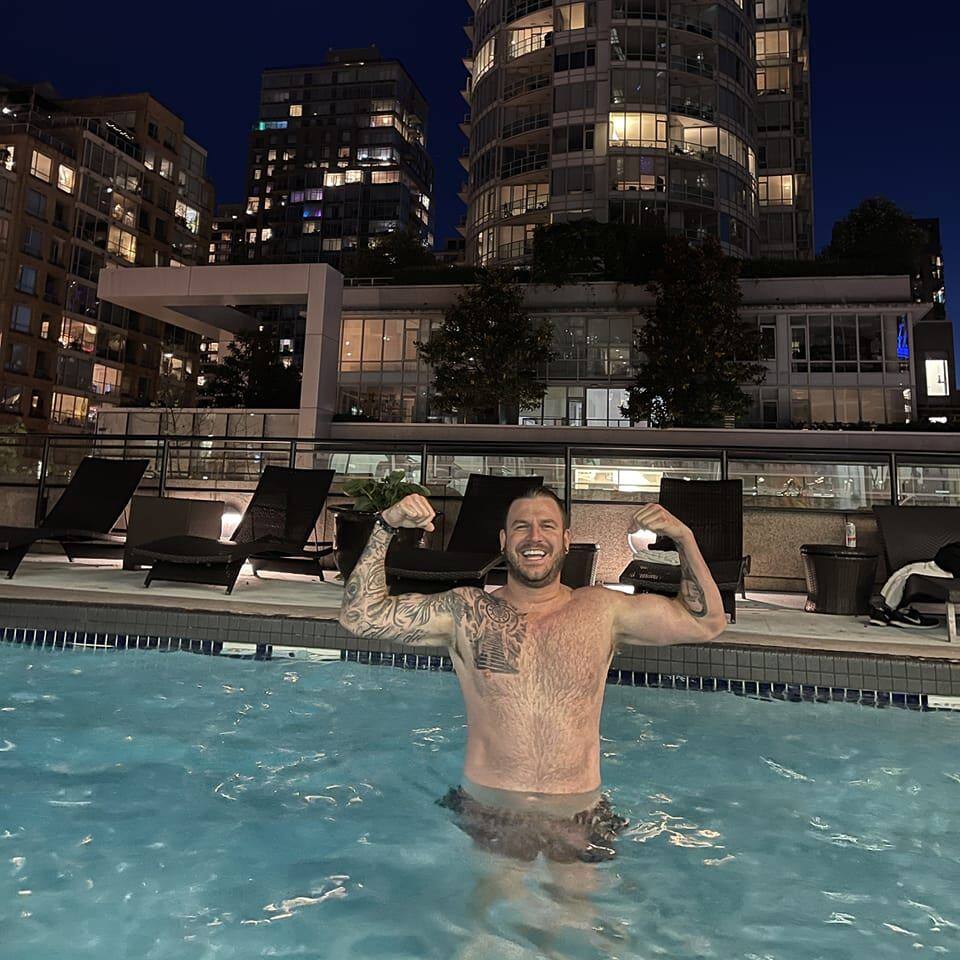 Alexandre Patry Poirier: un ex-candidat d'Occupation Double accusé d’avoir étranglé un homme | JDM