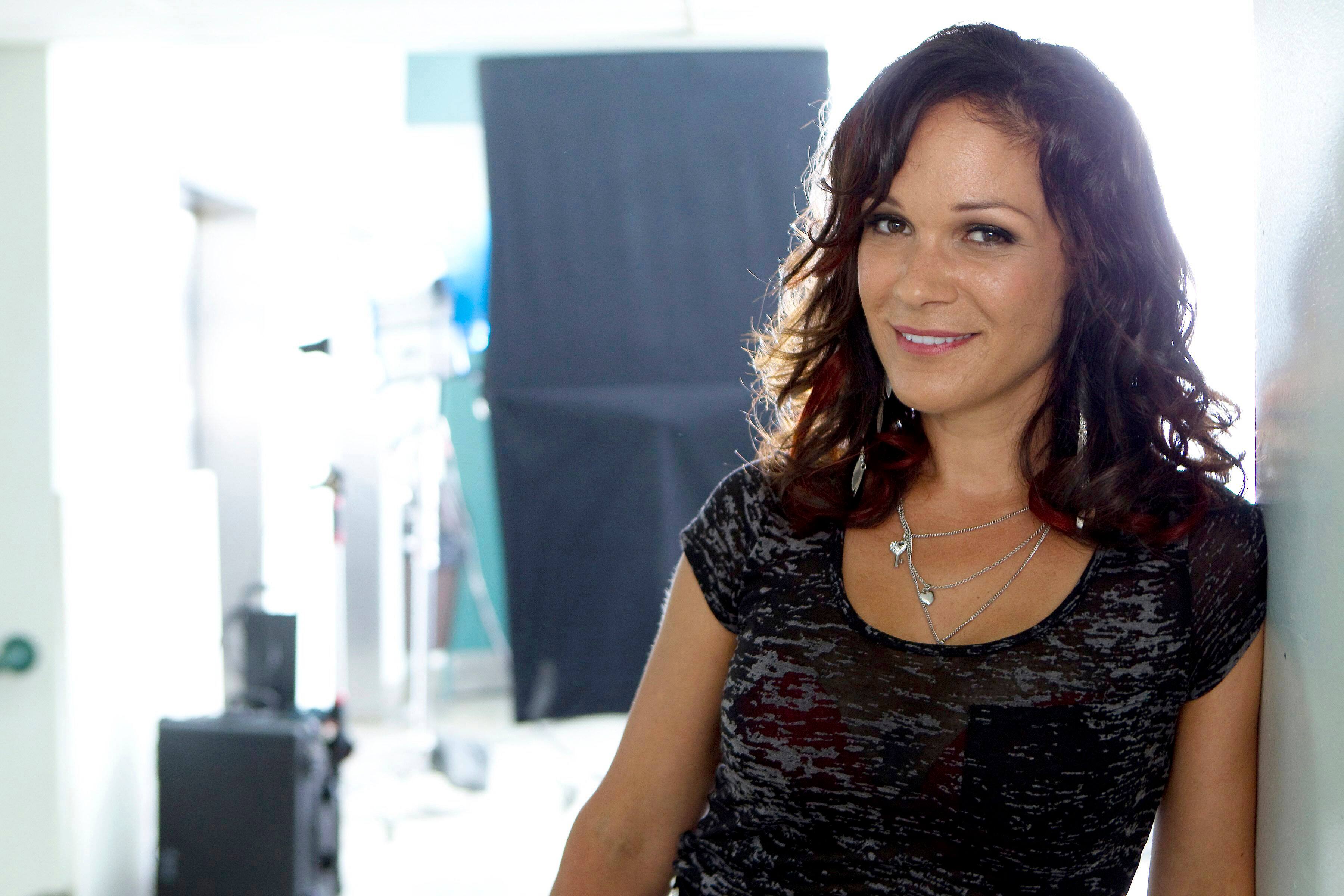 La carrière de Sandrine Bisson en cinq photos souvenirs | JDM