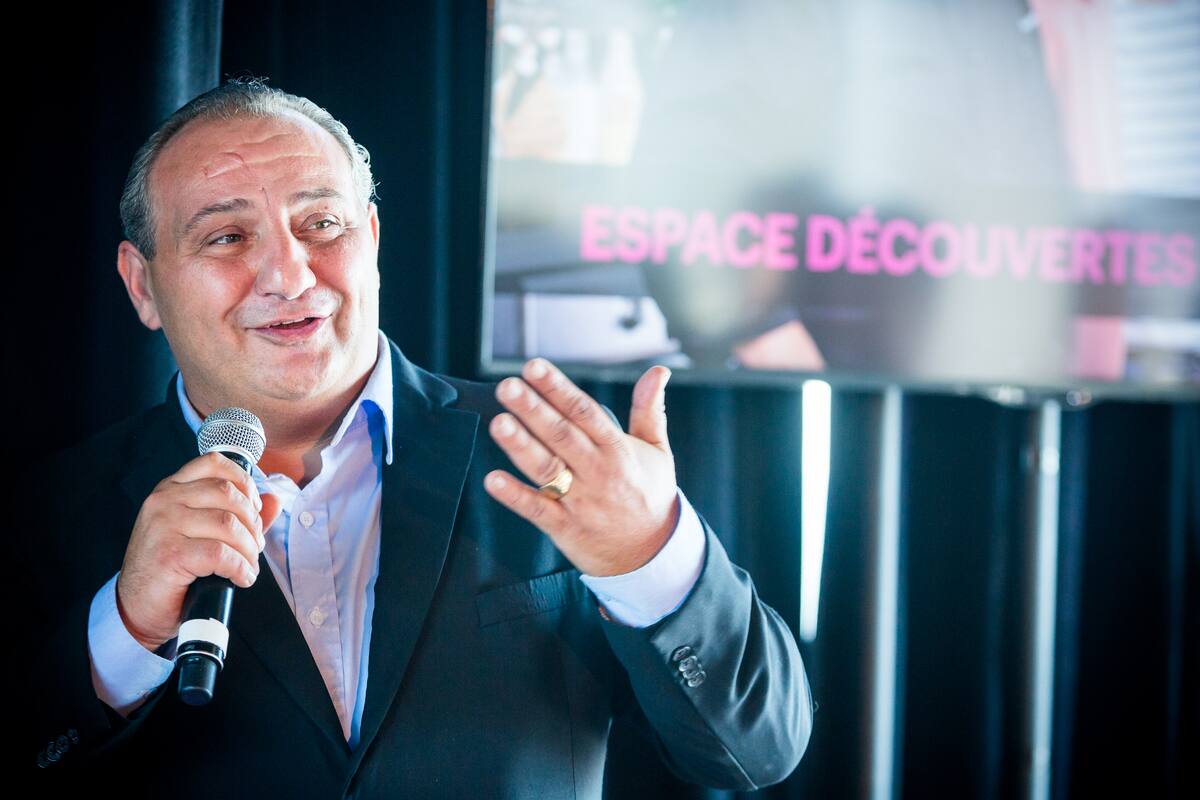 Giovanni Apollo accusé de crimes sexuels sur sa fille | Le Sac de chips