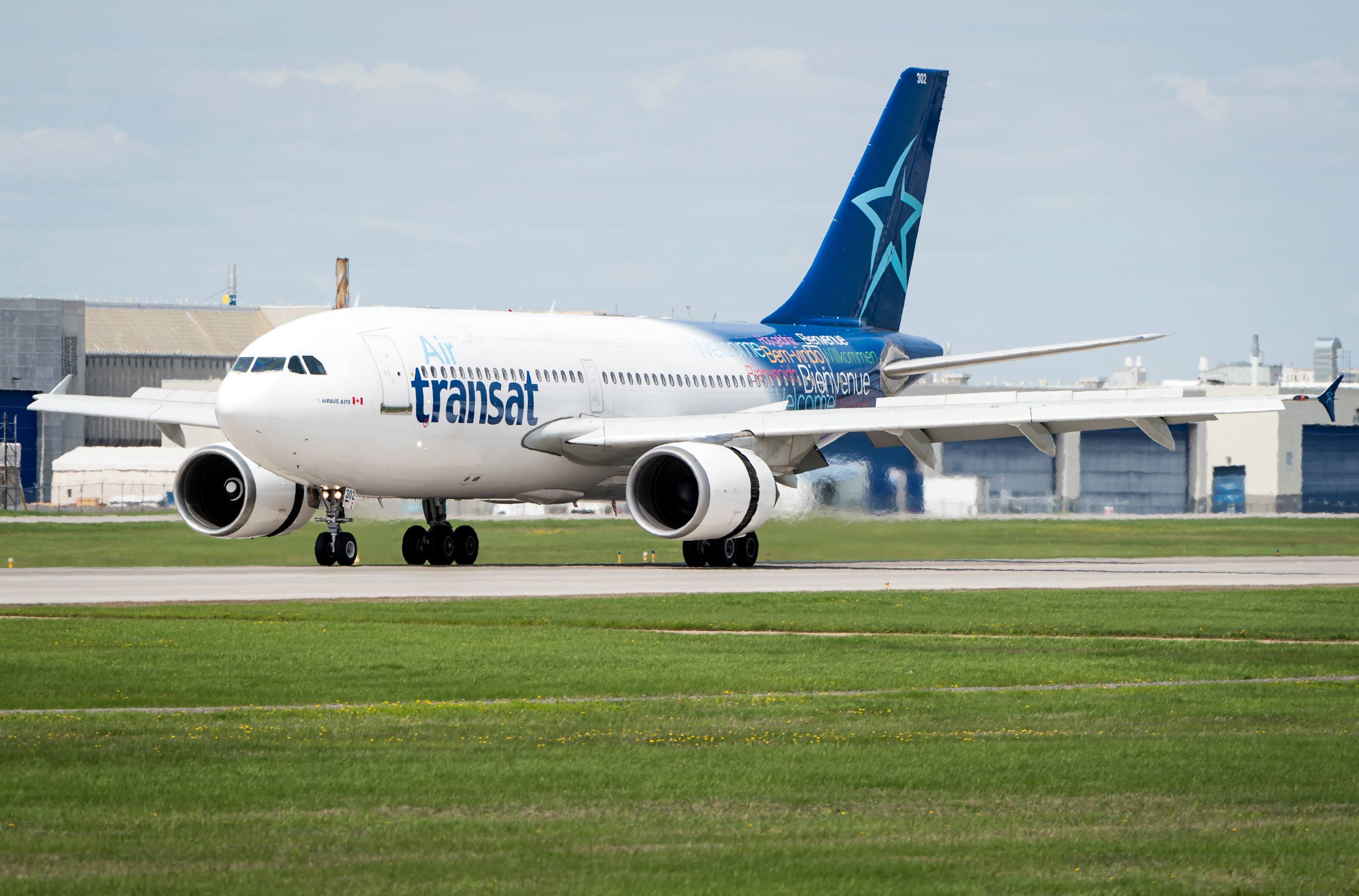 Transat avale le voyagiste TraficTours | TVA Nouvelles