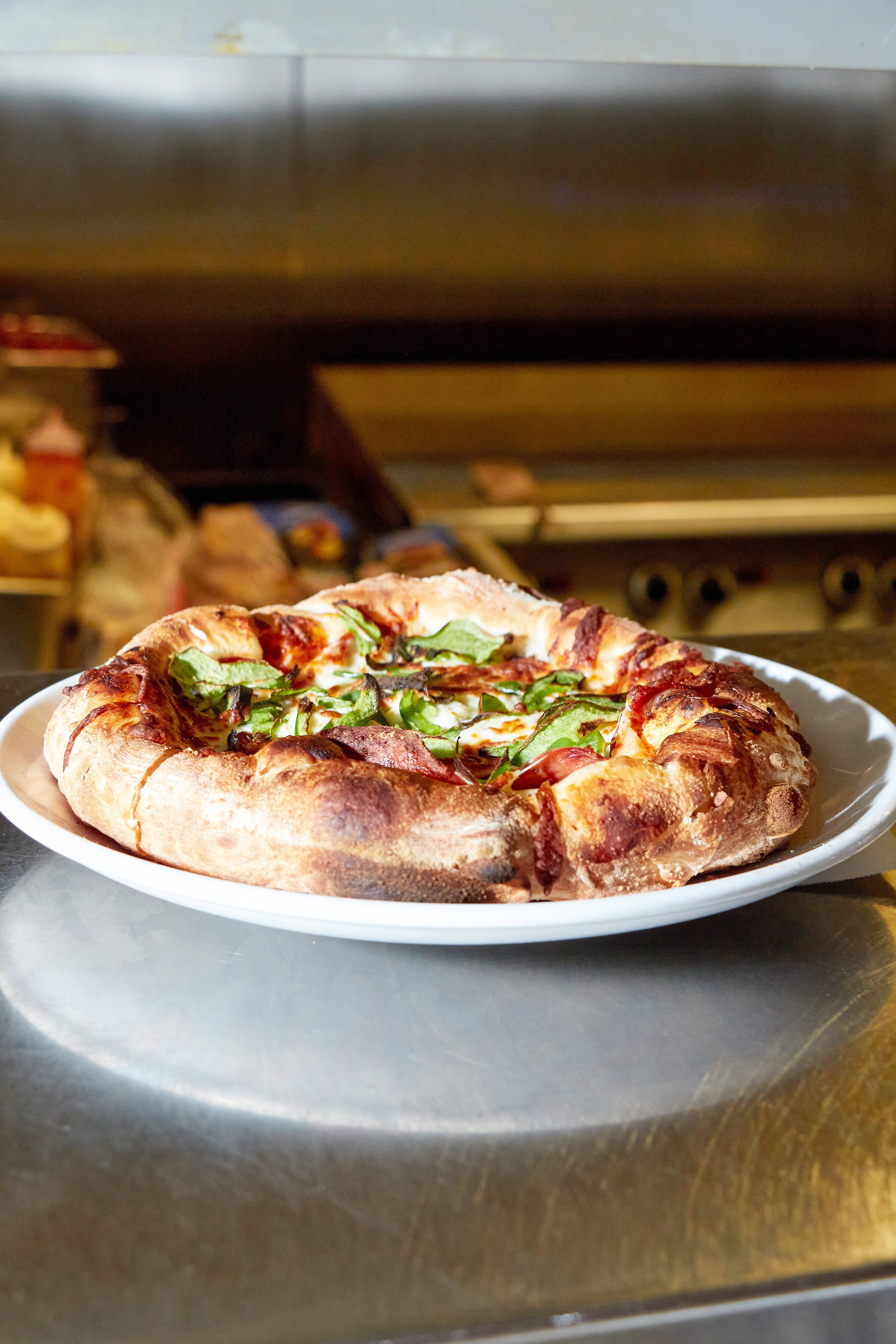 Chez Boub: rasé par les flammes il y a quelques années, ce restaurant ...