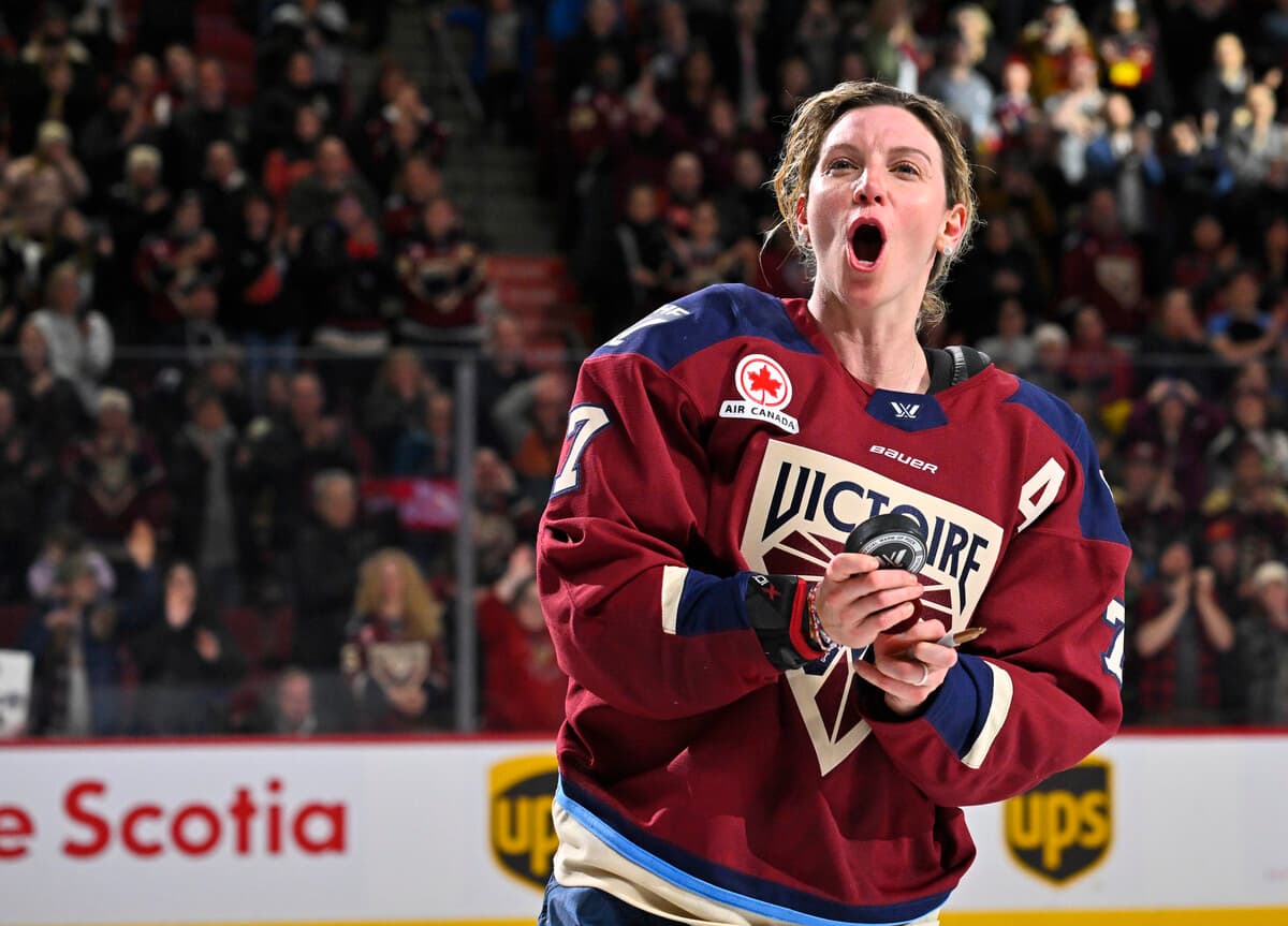 Laura Stacey délivre la Victoire | Le Journal de Montréal