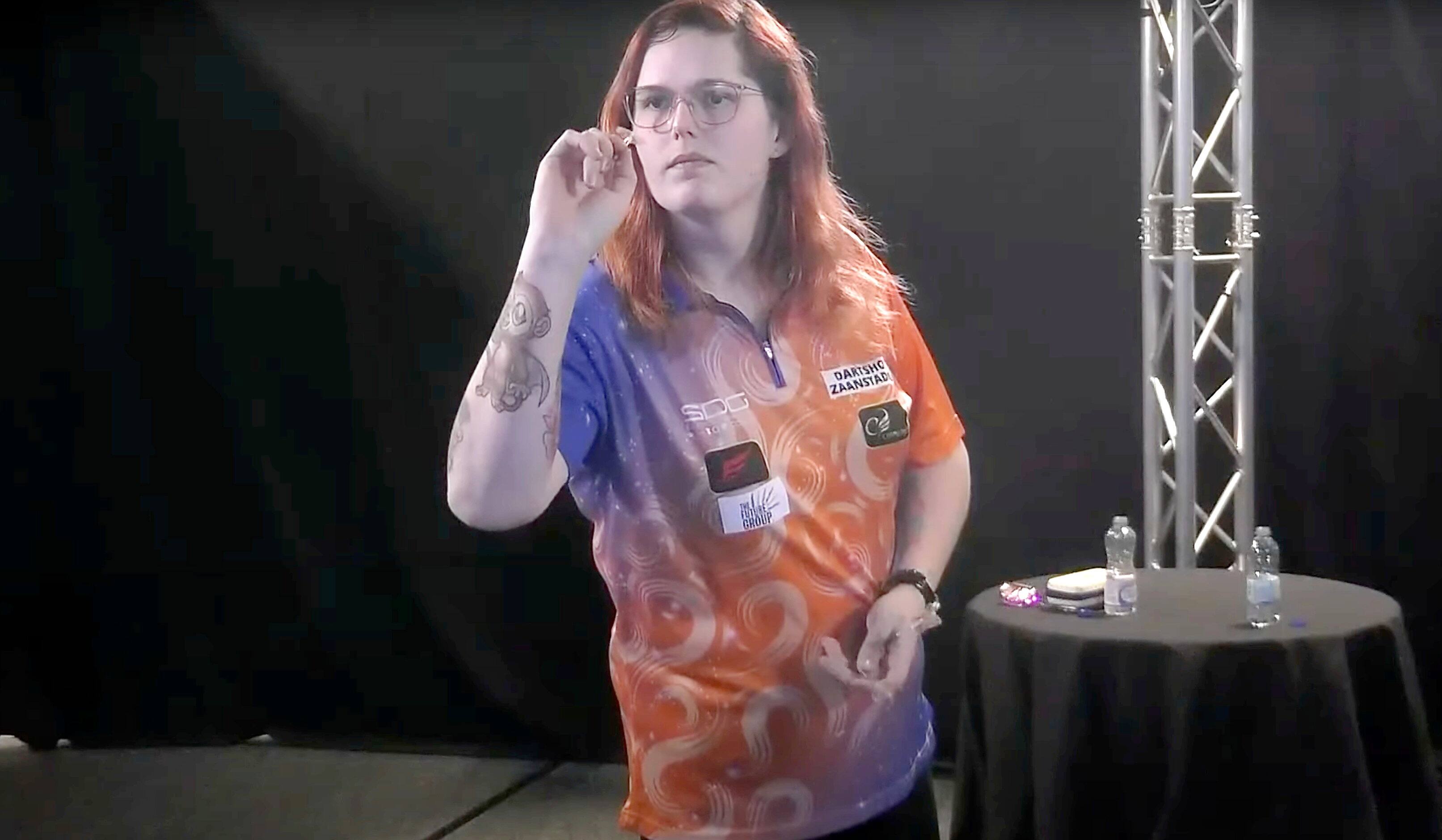 Nederland: Twee darters verlaten de selectie vanwege een transgender ...