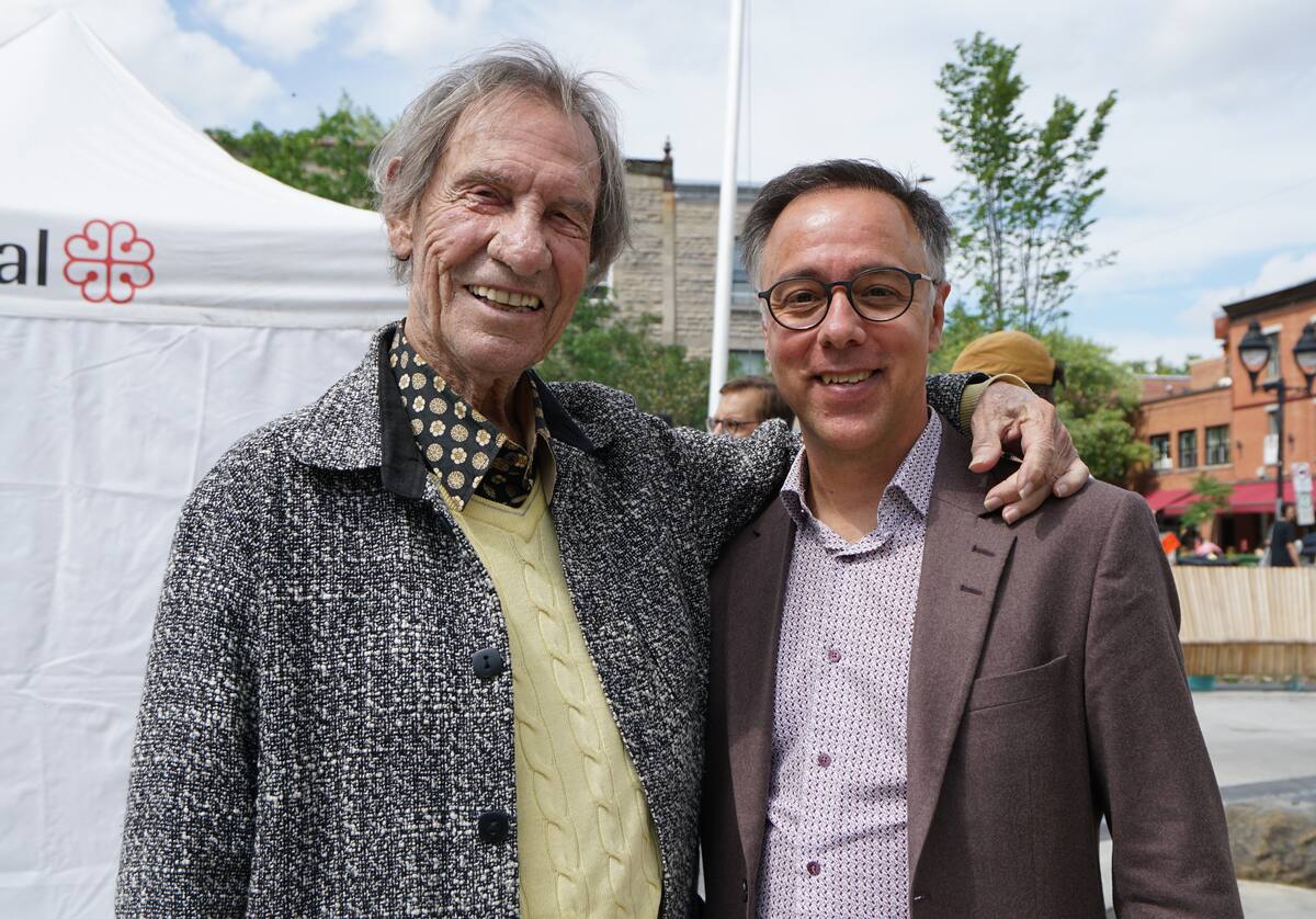 Jean-Pierre Ferland inaugure une place à Montréal | JDM