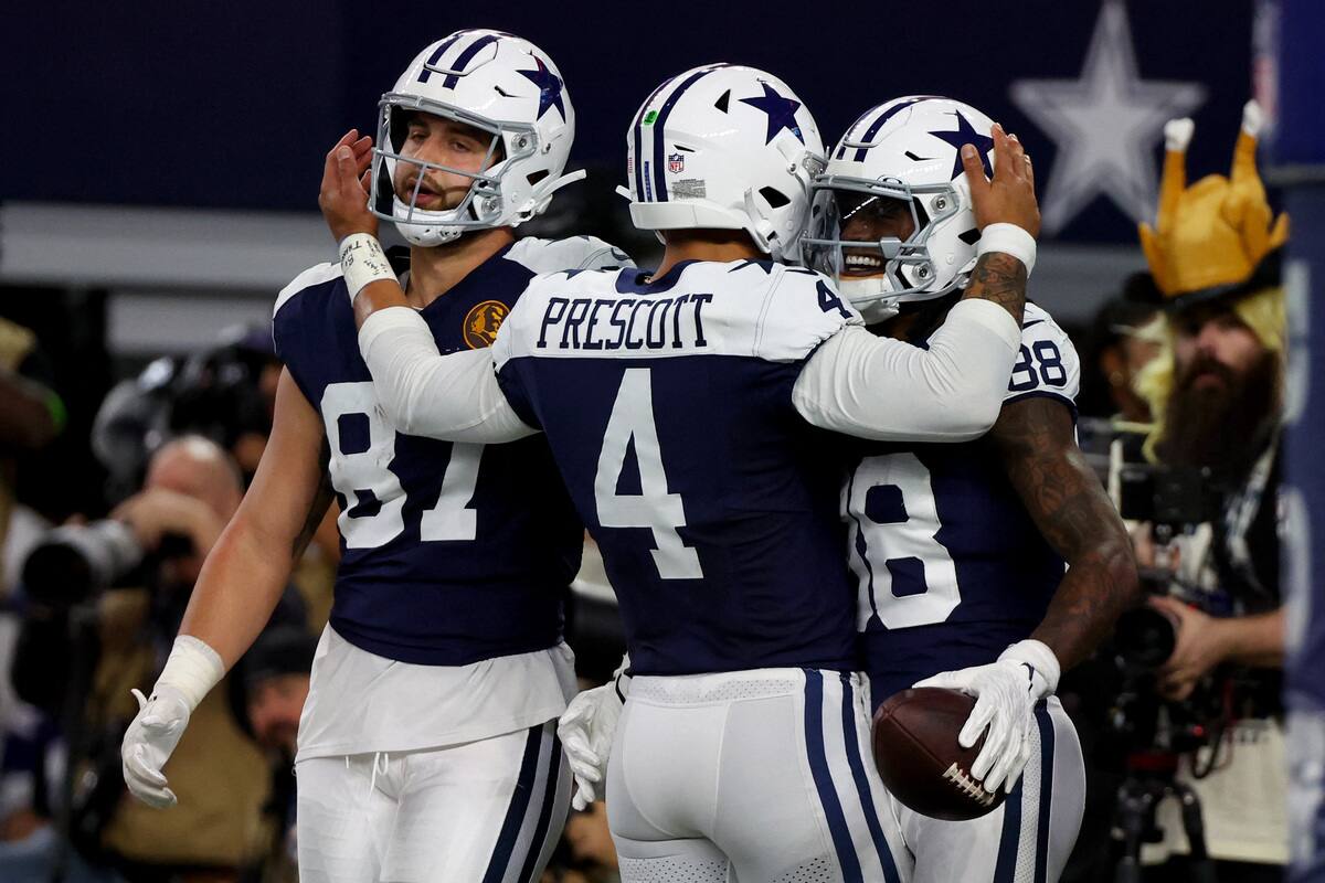 NFL: les Cowboys et Dolly Parton font le spectacle | JDM