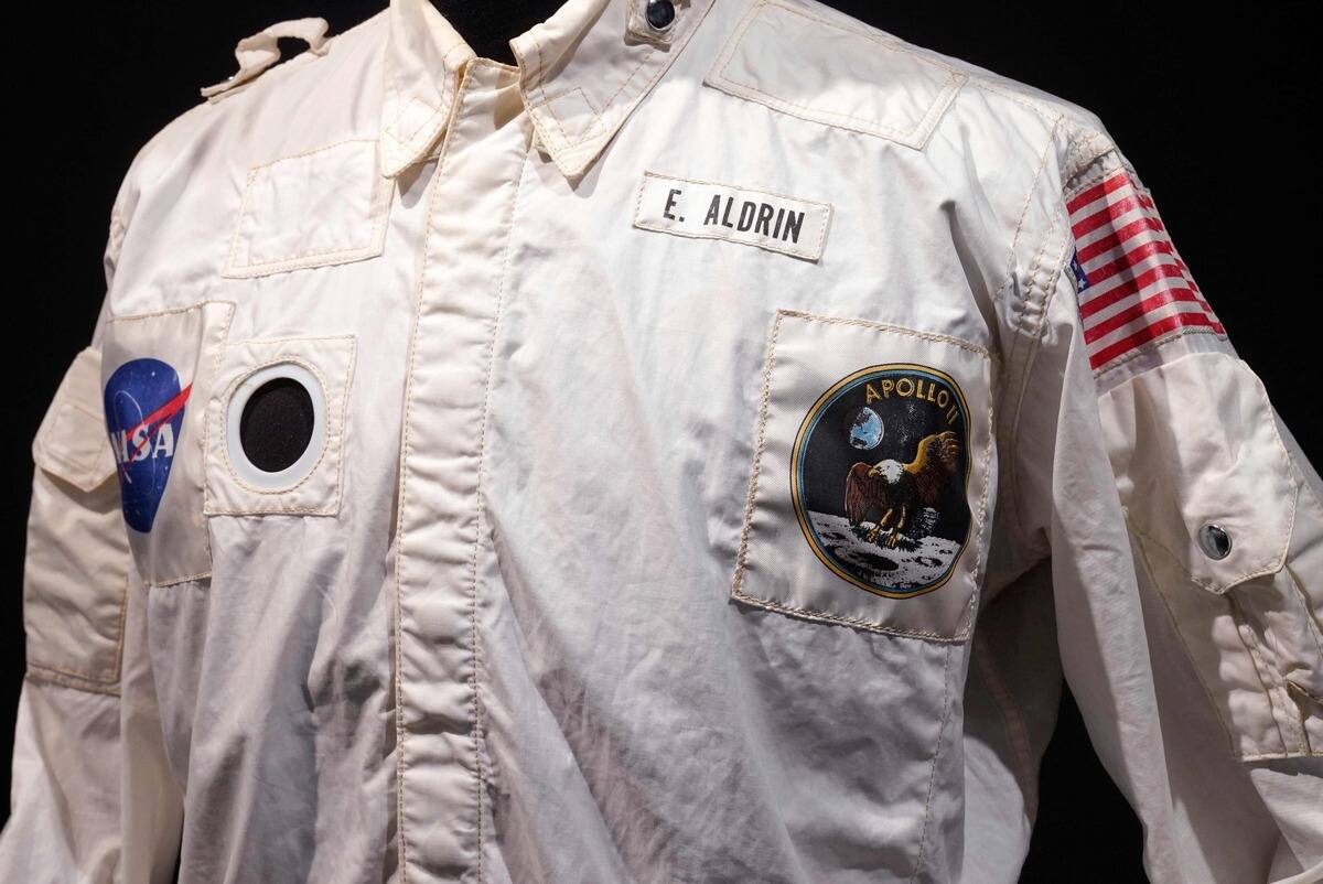 La veste de Buzz Aldrin pendant Apollo 11 vendue 2,7 millions de ...