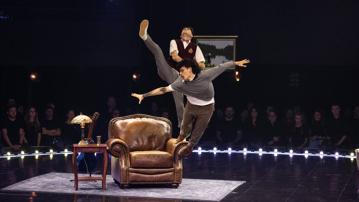 «révolution Une Relation Père Fils écourtée Pour Ces Danseurs Jdm