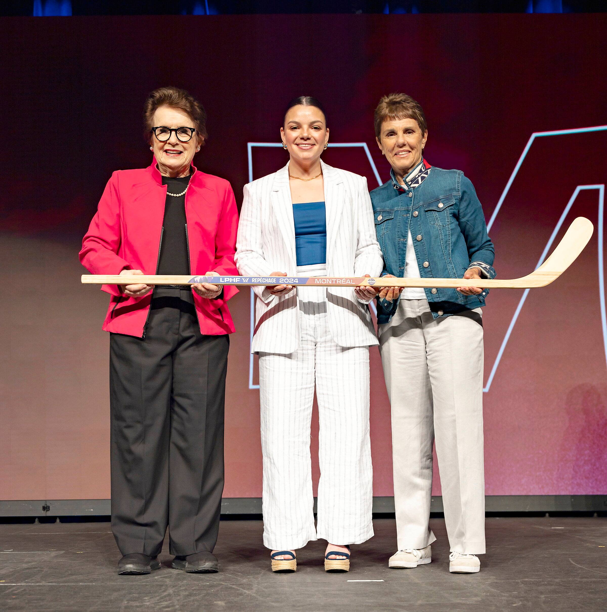 LPHF: un contrat pour la nouvelle vedette de Montréal | JDM