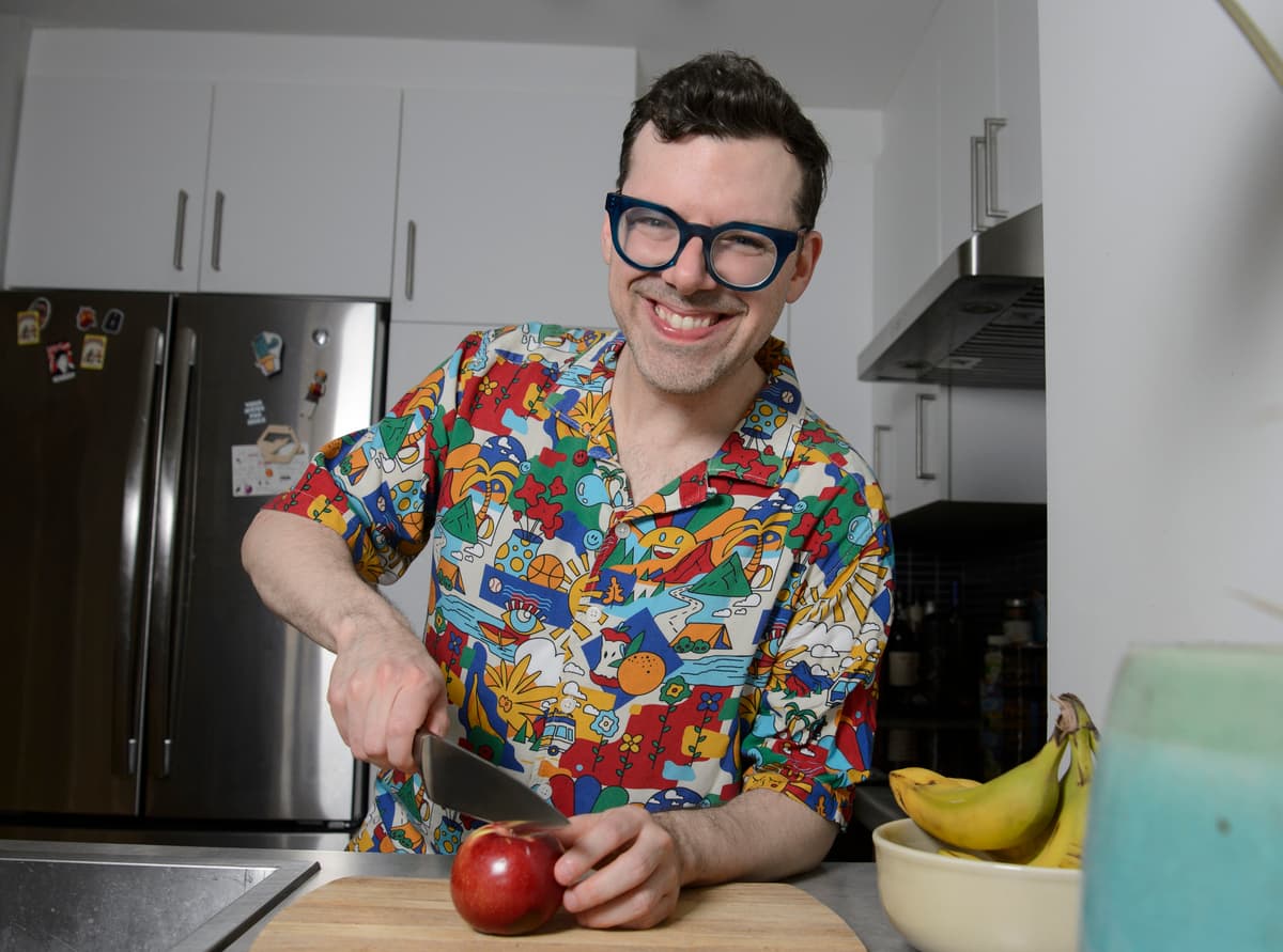 Tout lire - «Gnochon» en cuisine, l'auteur Simon Boulerice rend hommage ...