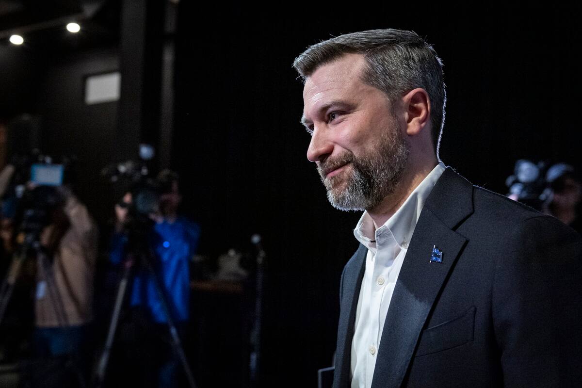 Gabriel Nadeau-Dubois démissionne de son poste de co-porte-parole de ...