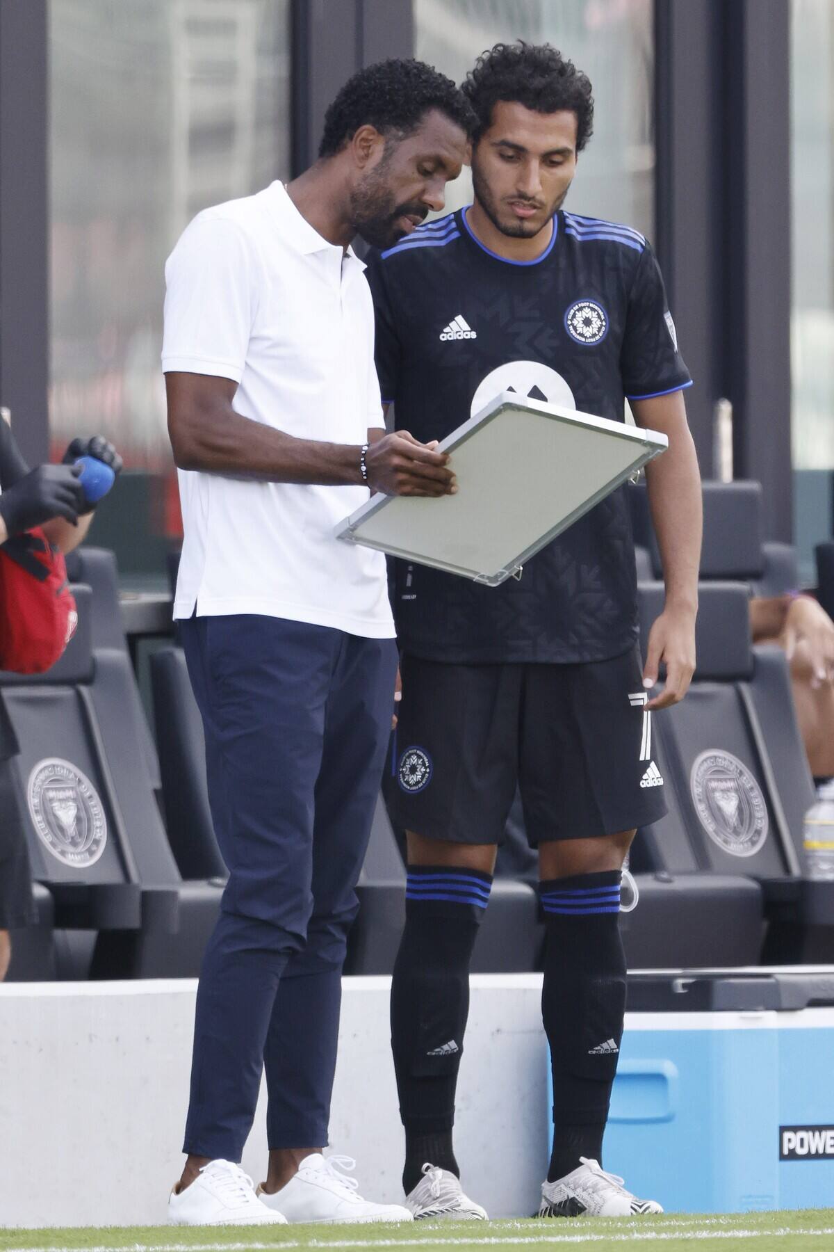 L’adaptation de Ahmed Hamdi | Le Journal de Montréal