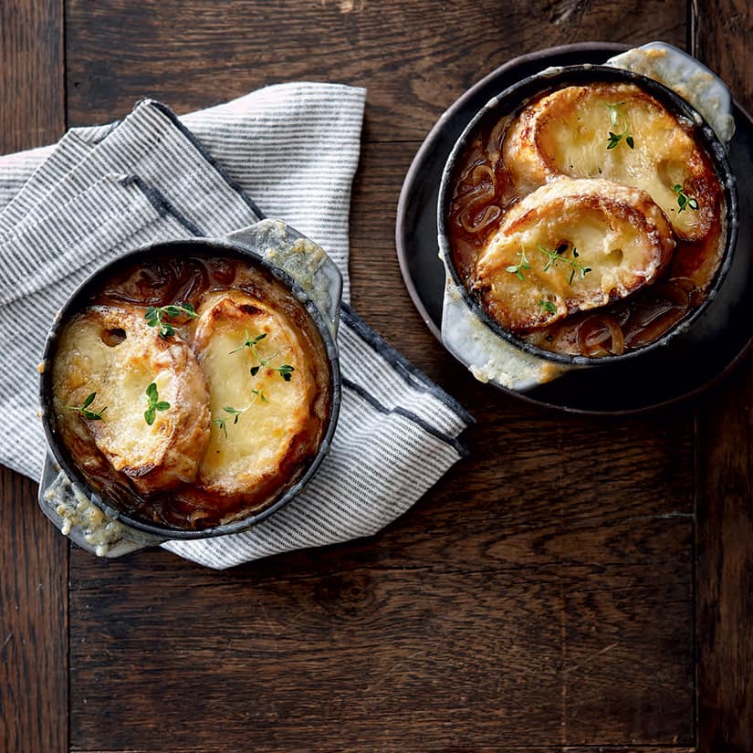 Soupe à l'oignon à la bière noire | Coup de pouce