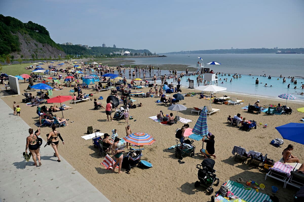 La saison de baignade est prolongée à la plage de la promenade ...