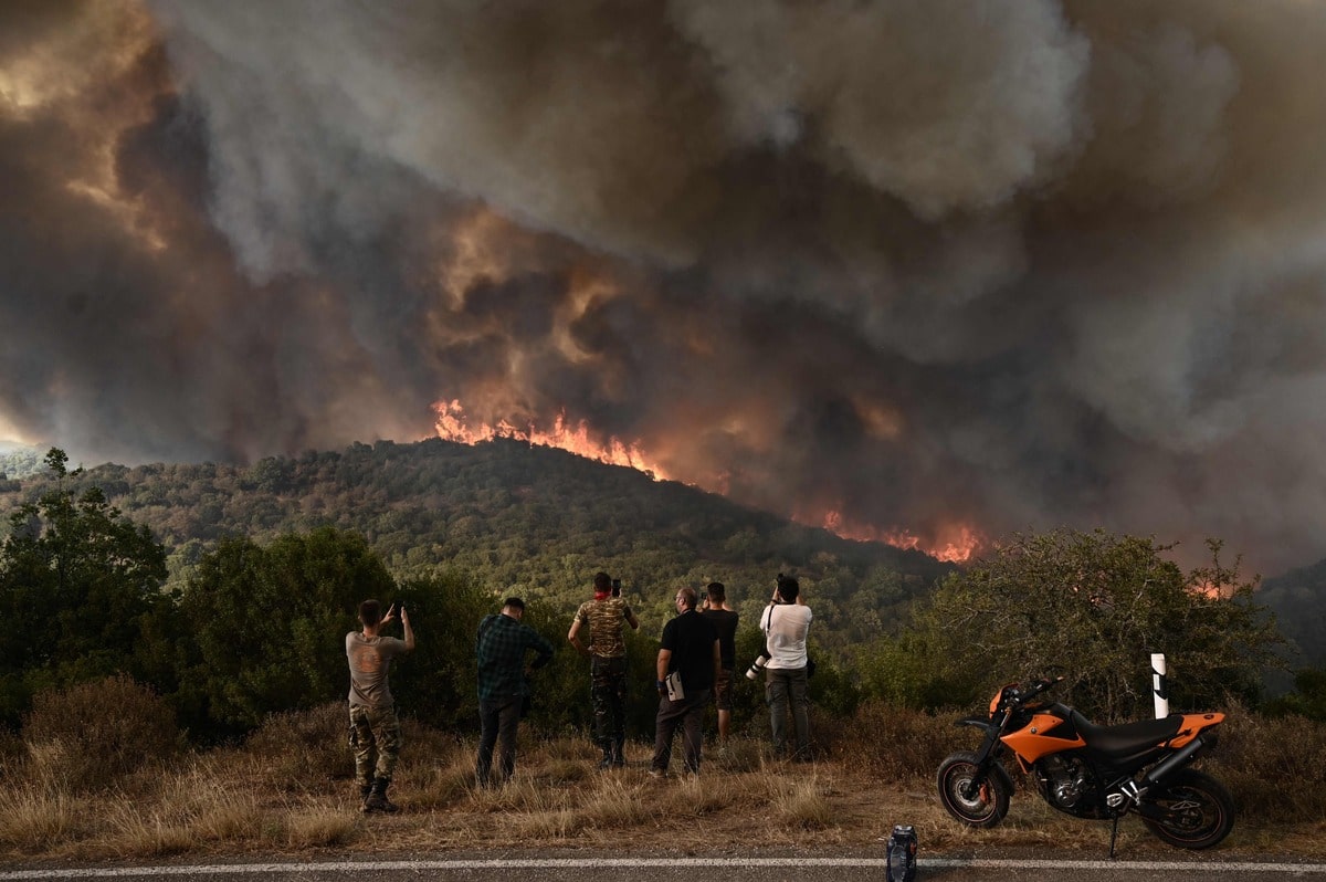 Greece is exposed to the largest fire ever in the European Union