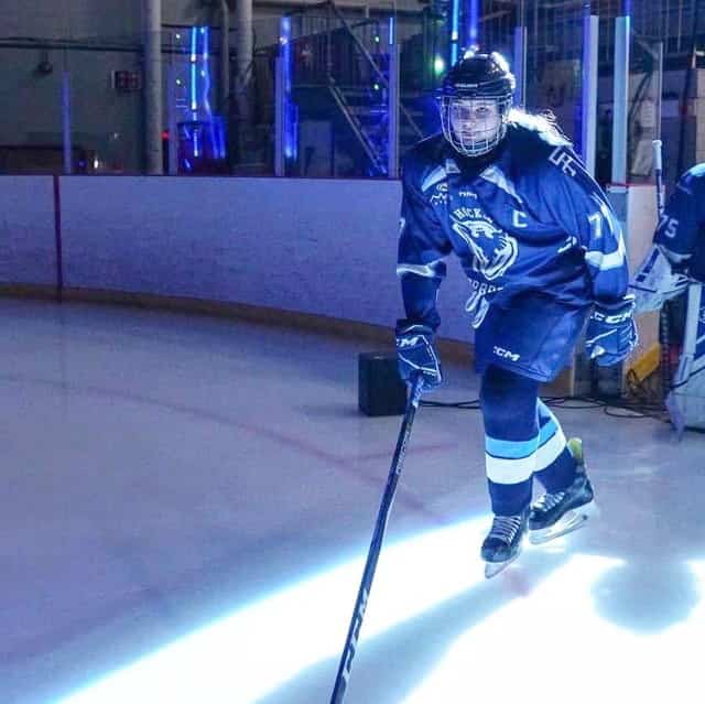Une hockeyeuse de 17 ans se bat contre un cancer: «Je ne voulais pas ...