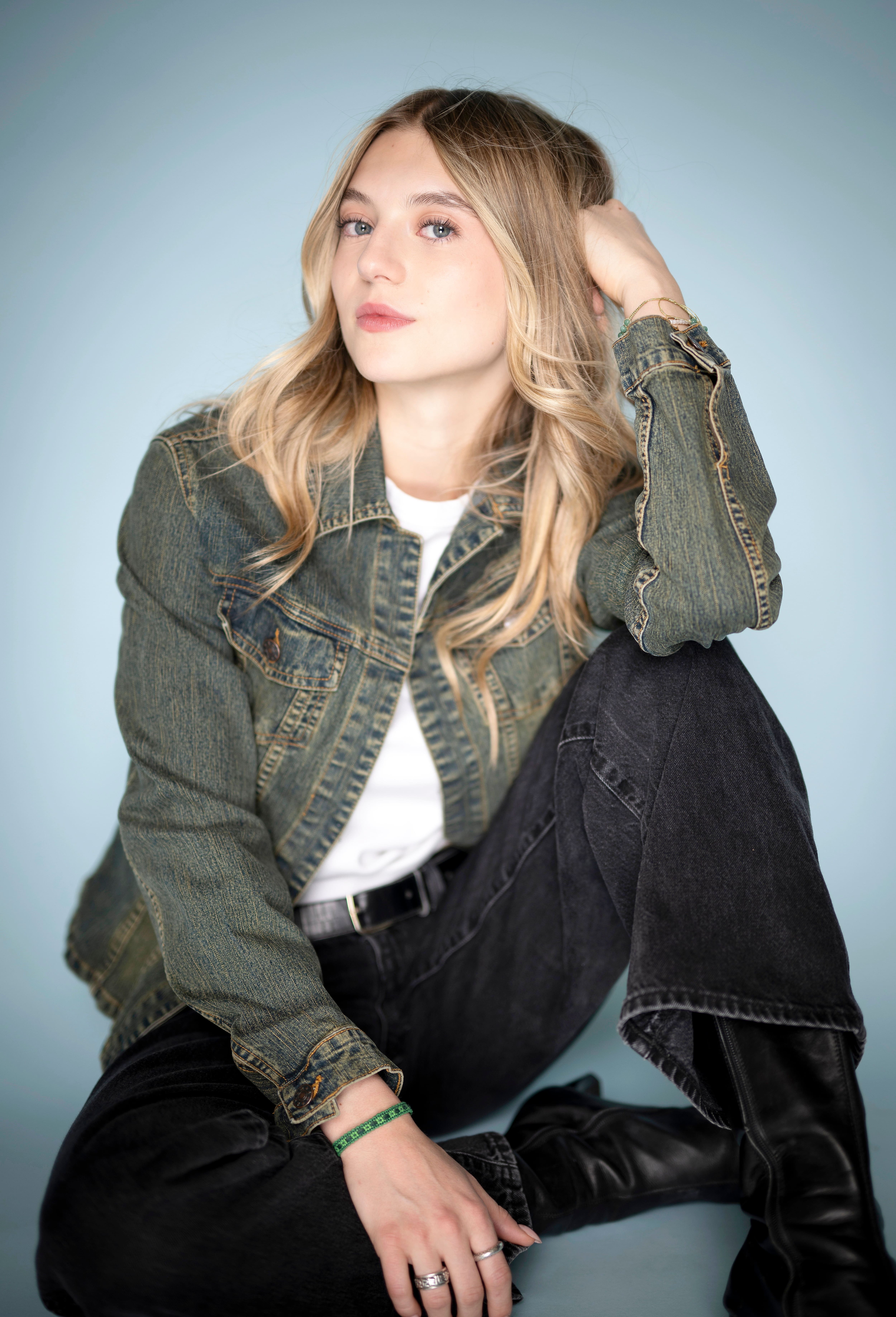 «J’ai eu une bonne étoile»: voici le parcours étonnant de la jeune actrice prodige Milya Corbeil ...