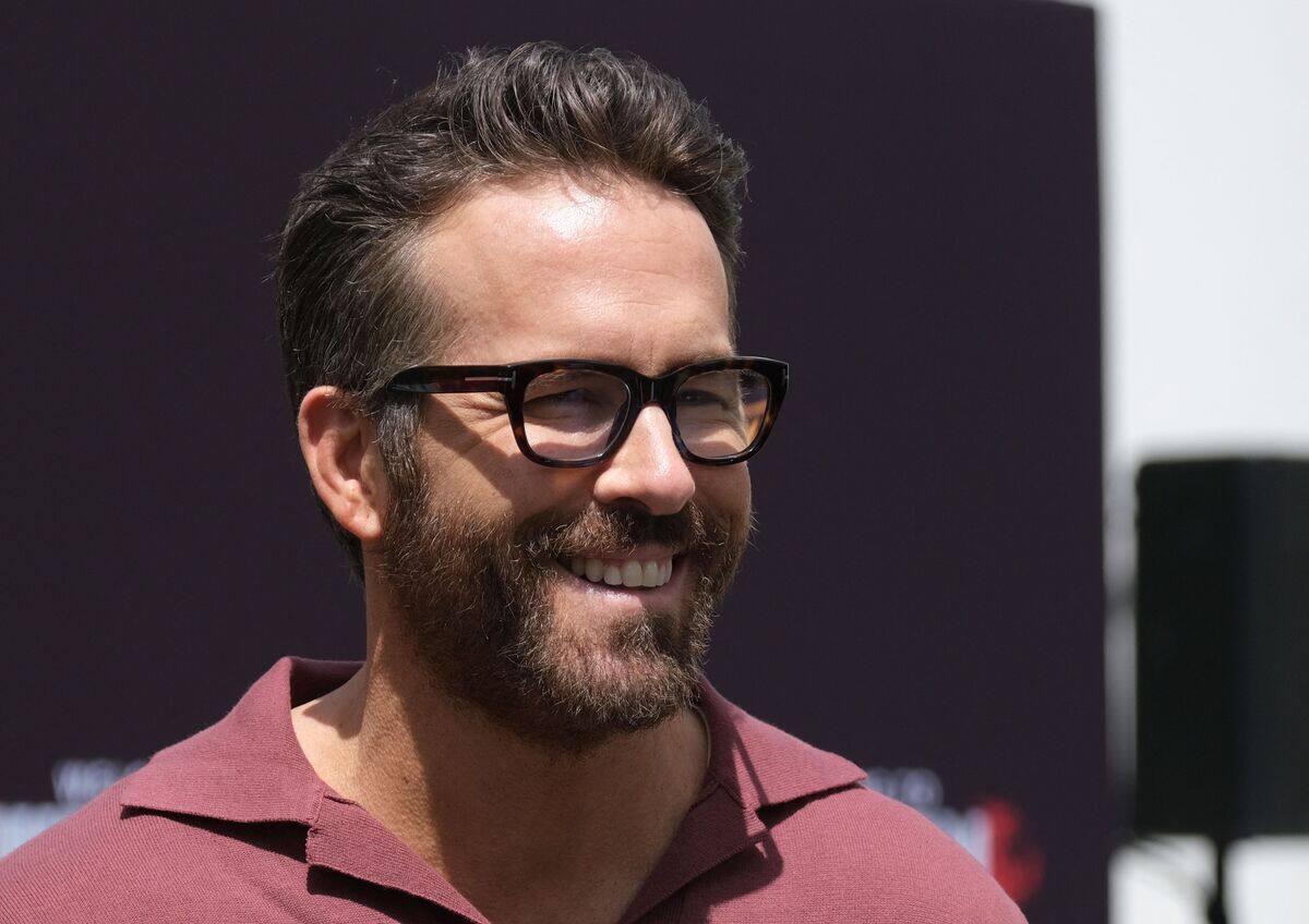 Formule 1: Ryan Reynolds investit dans l’écurie Alpine - TVA Sports