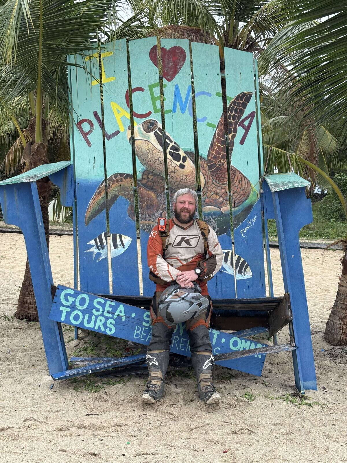 L’Amérique centrale à bord de sa moto: un Québécois parcourt des ...