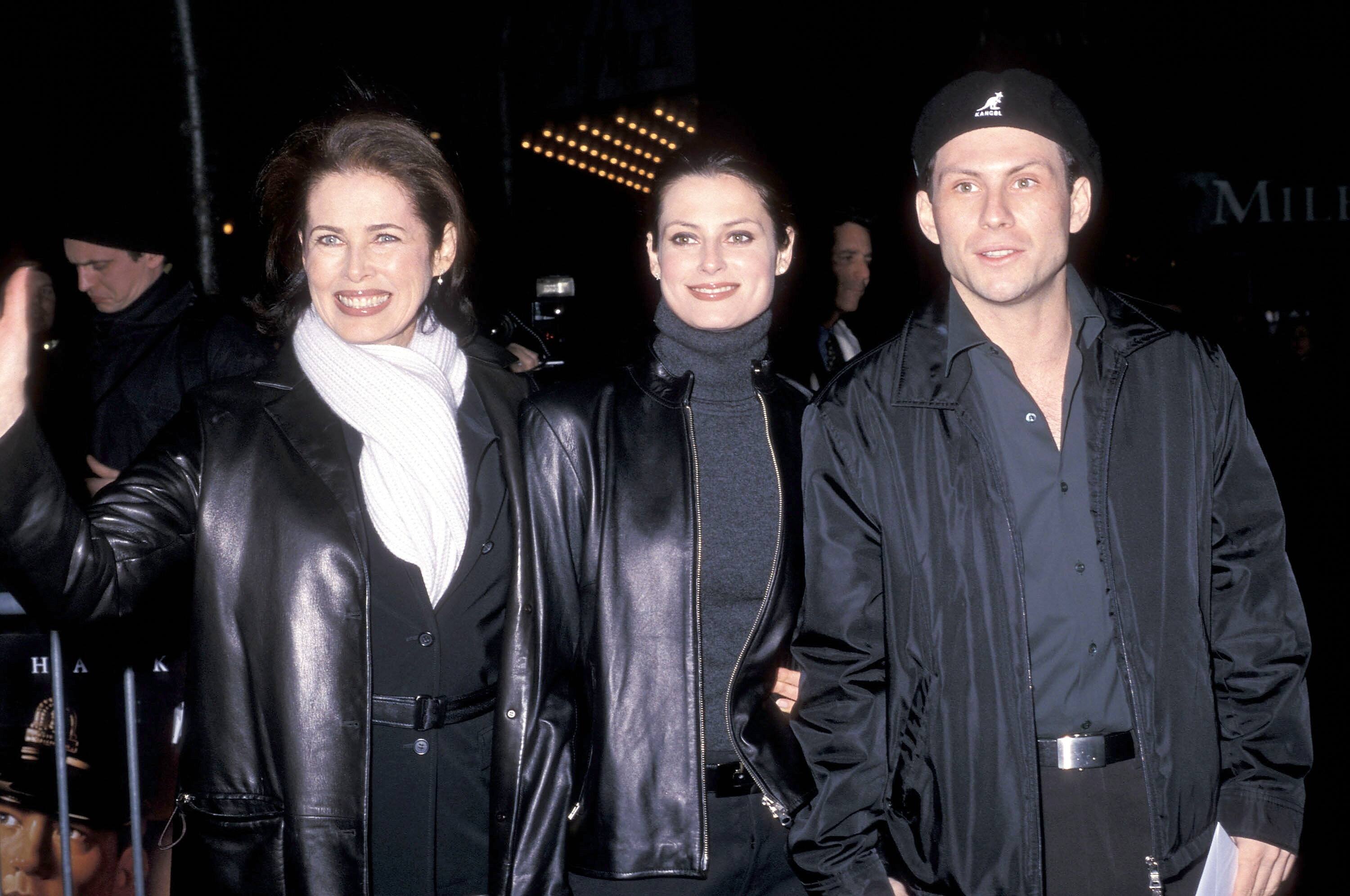 La mannequin internationale Dayle Haddon, décédée tragiquement aux ...