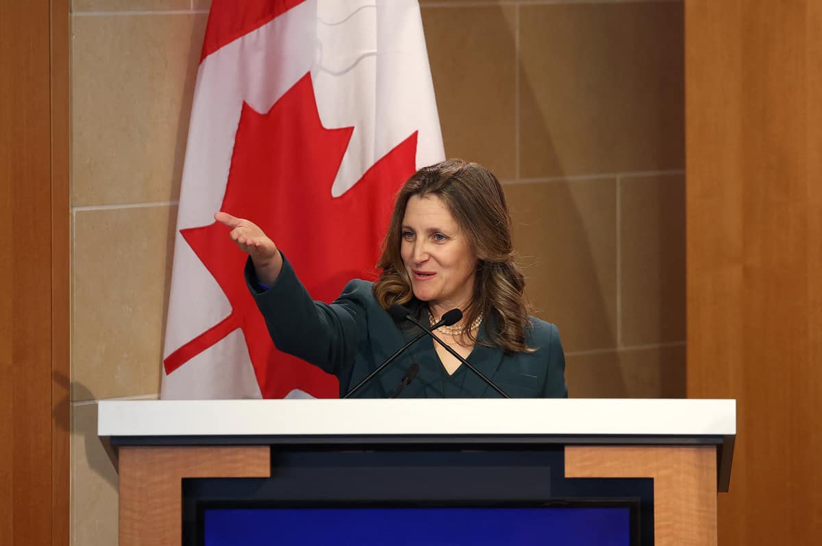 Voici les principales réalisations de Chrystia Freeland au sein du ...