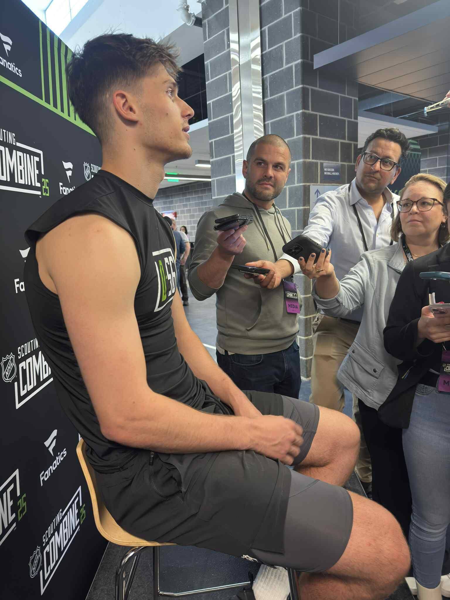 «C'est le CH qui m'a parlé le plus» - Radim Mrtka - TVA Sports