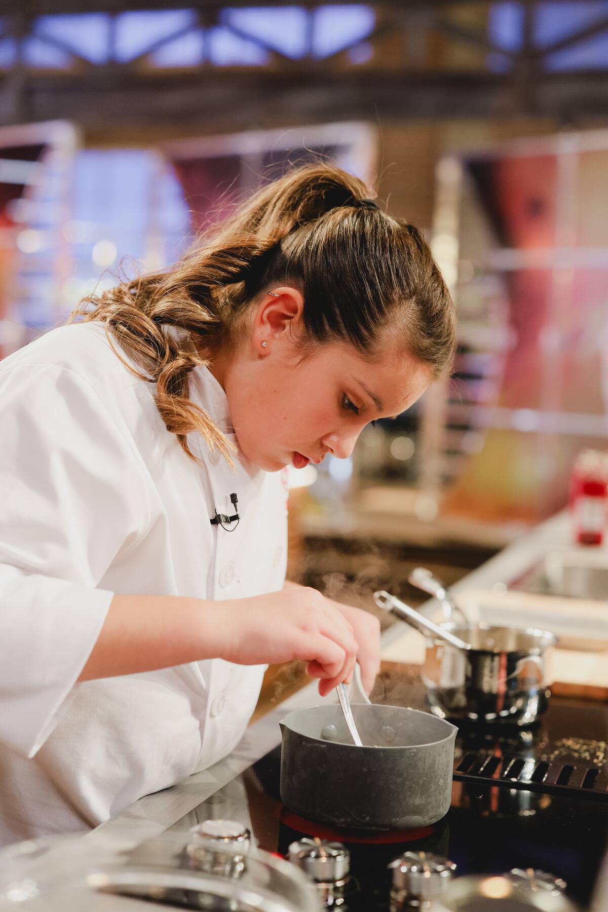 Zoé remporte la compétition culinaire «MasterChef Junior Québec» | JDM