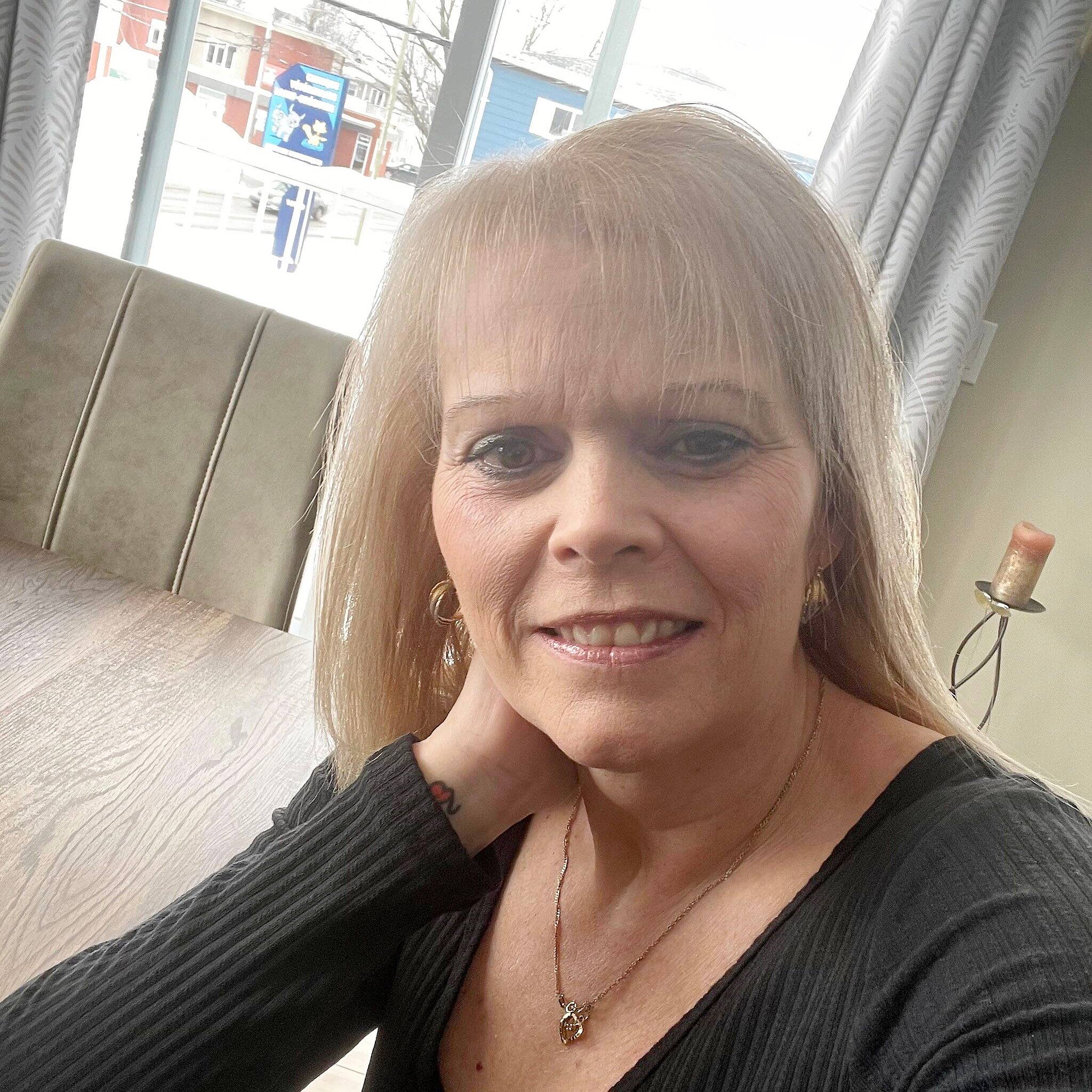 «Ils attendent combien de morts?»: la famille d’une mère décédée sur l ...