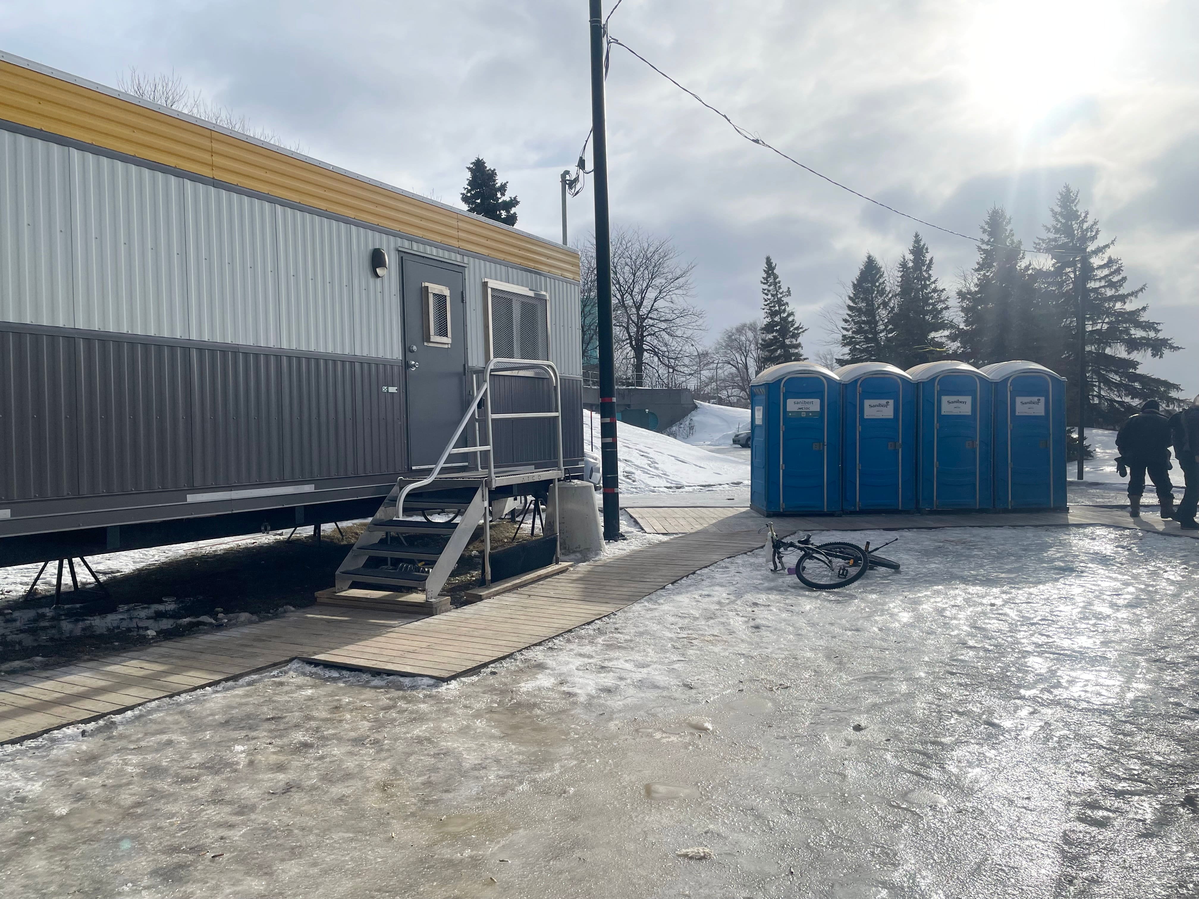 Itinérance à Longueuil: une roulotte plutôt que des minimaisons | TVA ...