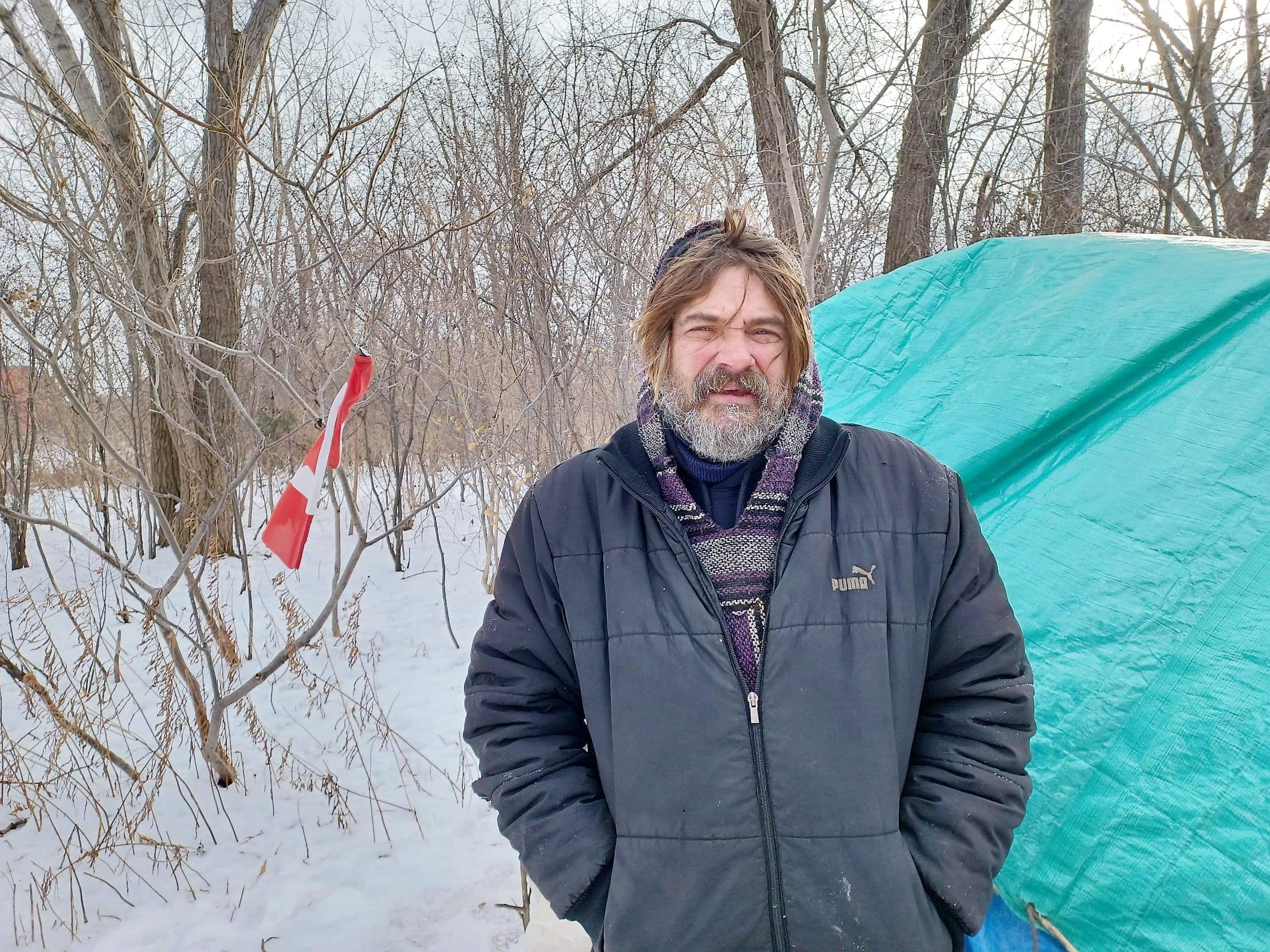 «J’ai plein de couvertures, un sleeping qui va jusqu’à -30»: plus de 40 ...