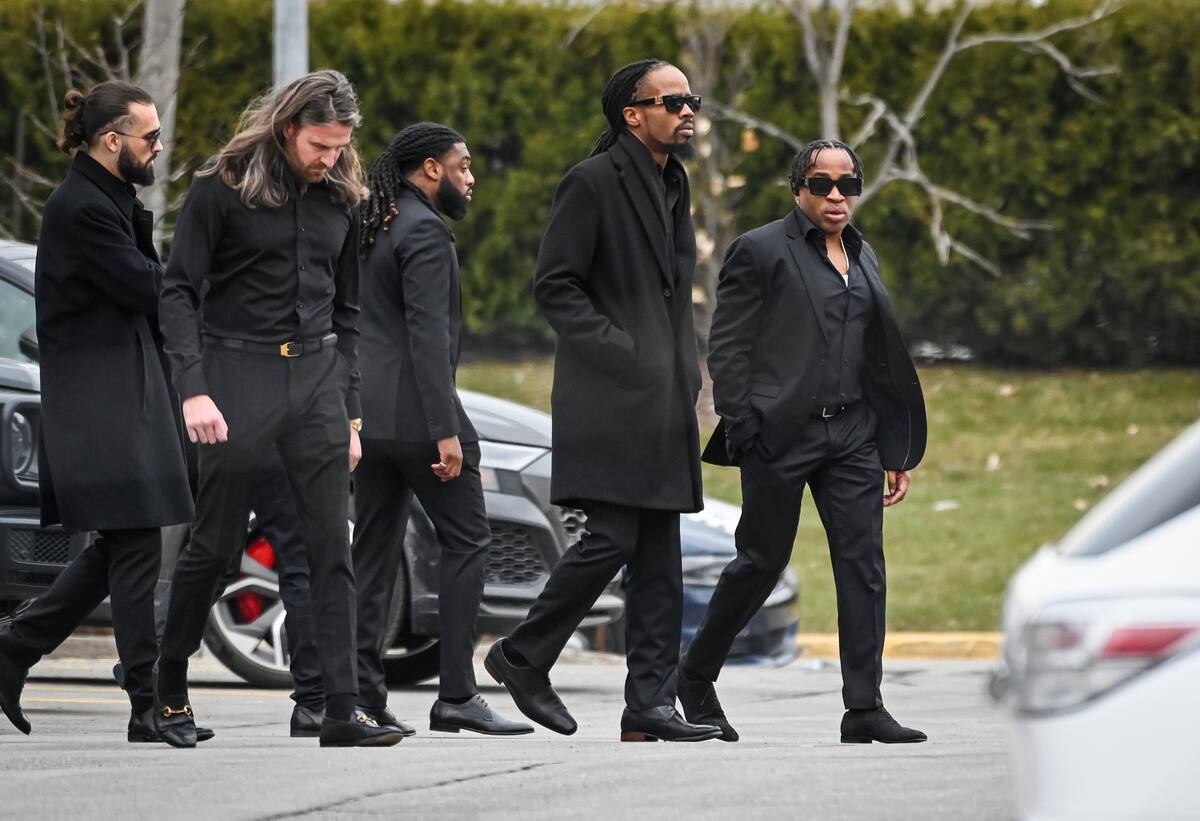 D’importants gangsters disent un dernier adieu au caïd Gregory Woolley ...