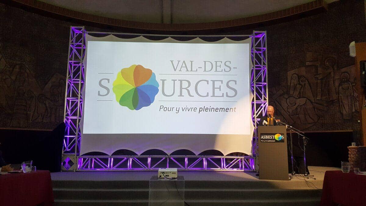 Asbestos devient Val-des-Sources | Le Journal de Québec