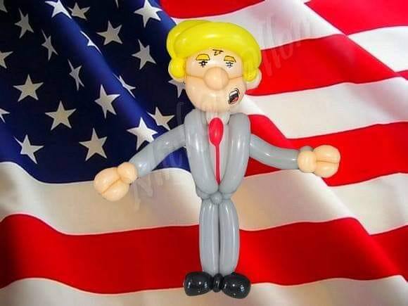 Donald Trump sculpté en ballon de baudruche | JDM