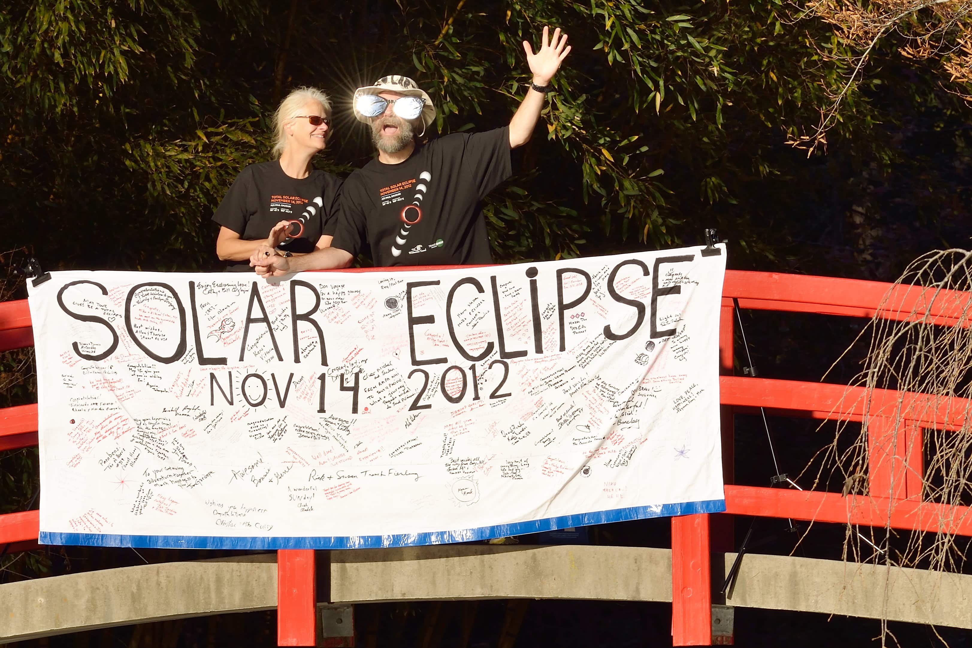 Ils sont prêts à tout pour chasser les éclipses solaires | TVA Nouvelles