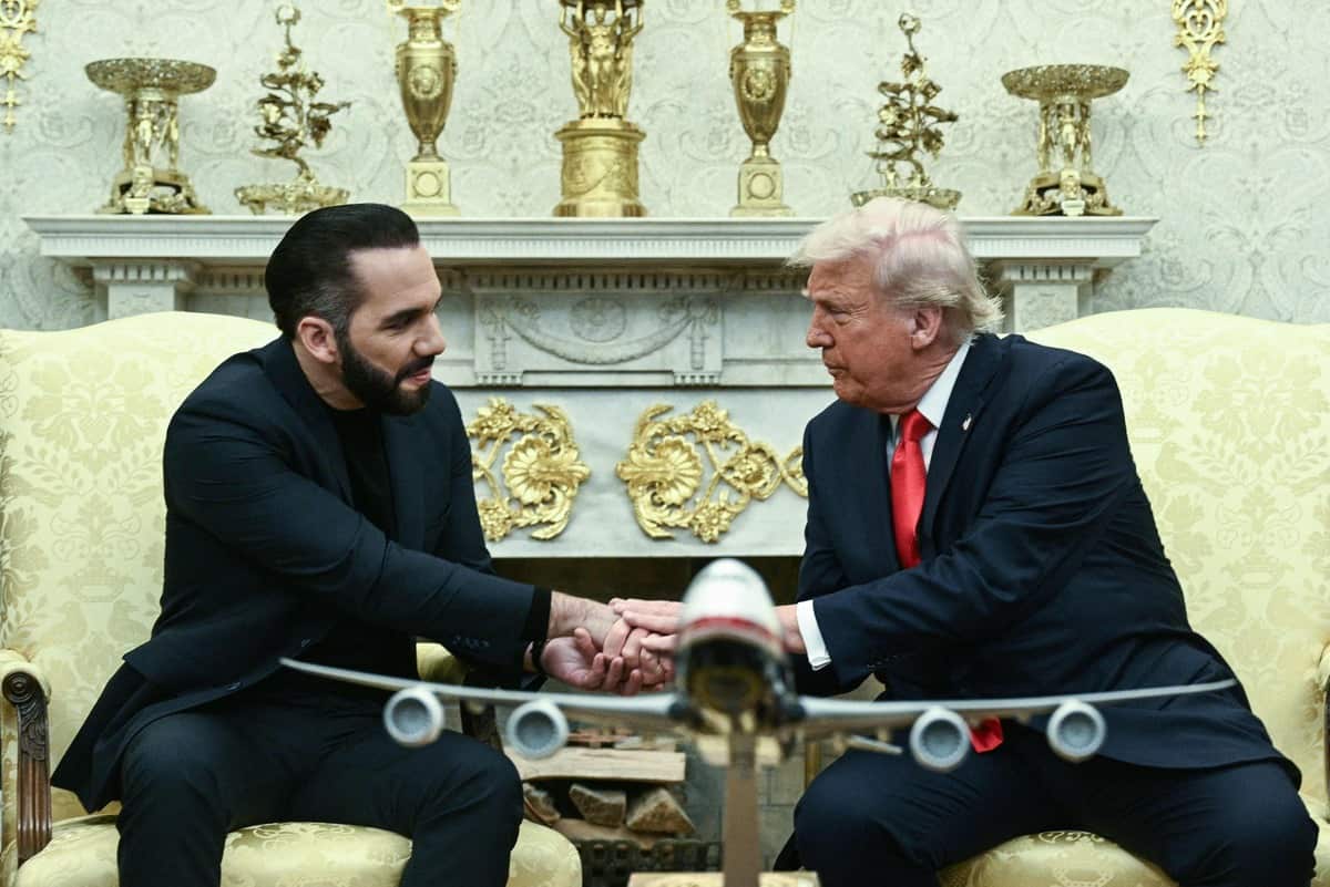 Rencontre avec le président salvadorien: main dans la main contre les ...