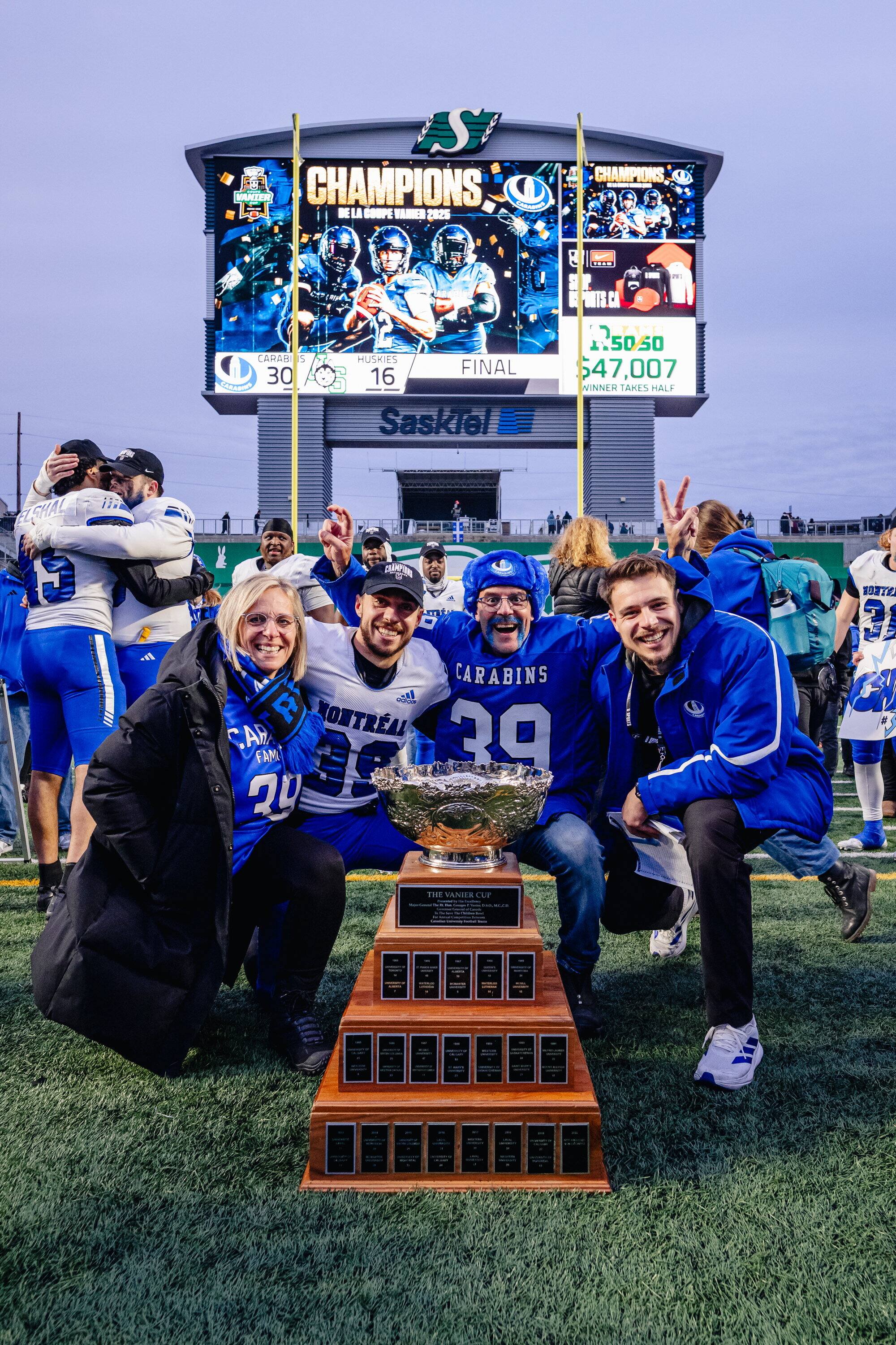 Carabins: une deuxième Coupe Vanier avec son frère | JDM