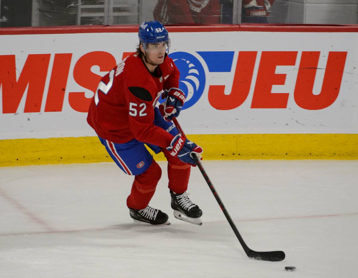 Lutte chez les défenseurs: Justin Barron et Jayden Struble, les deux ...