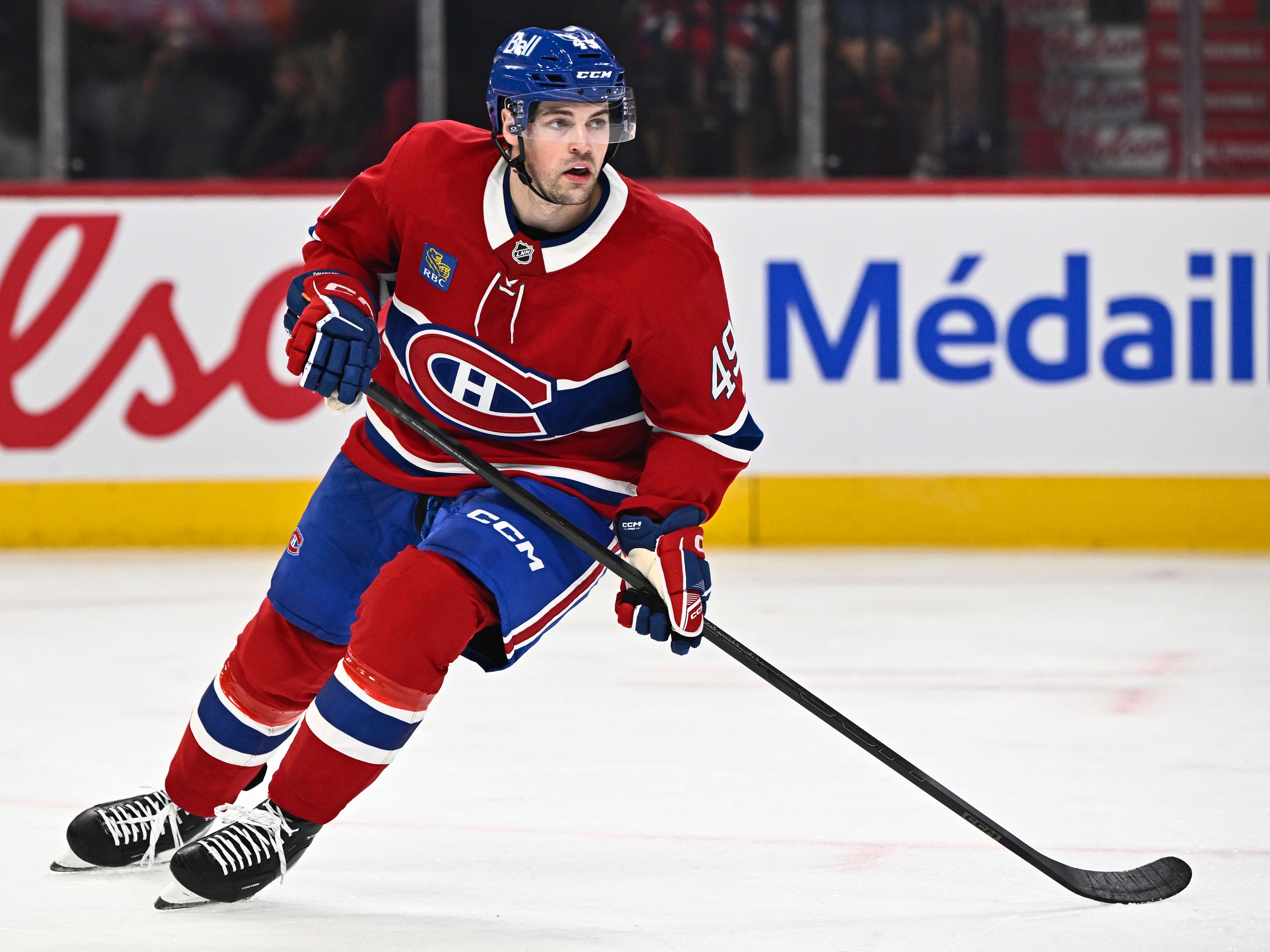 Blessure d’Alex Newhook: Jared Davidson s’amène avec le CH | TVA Nouvelles