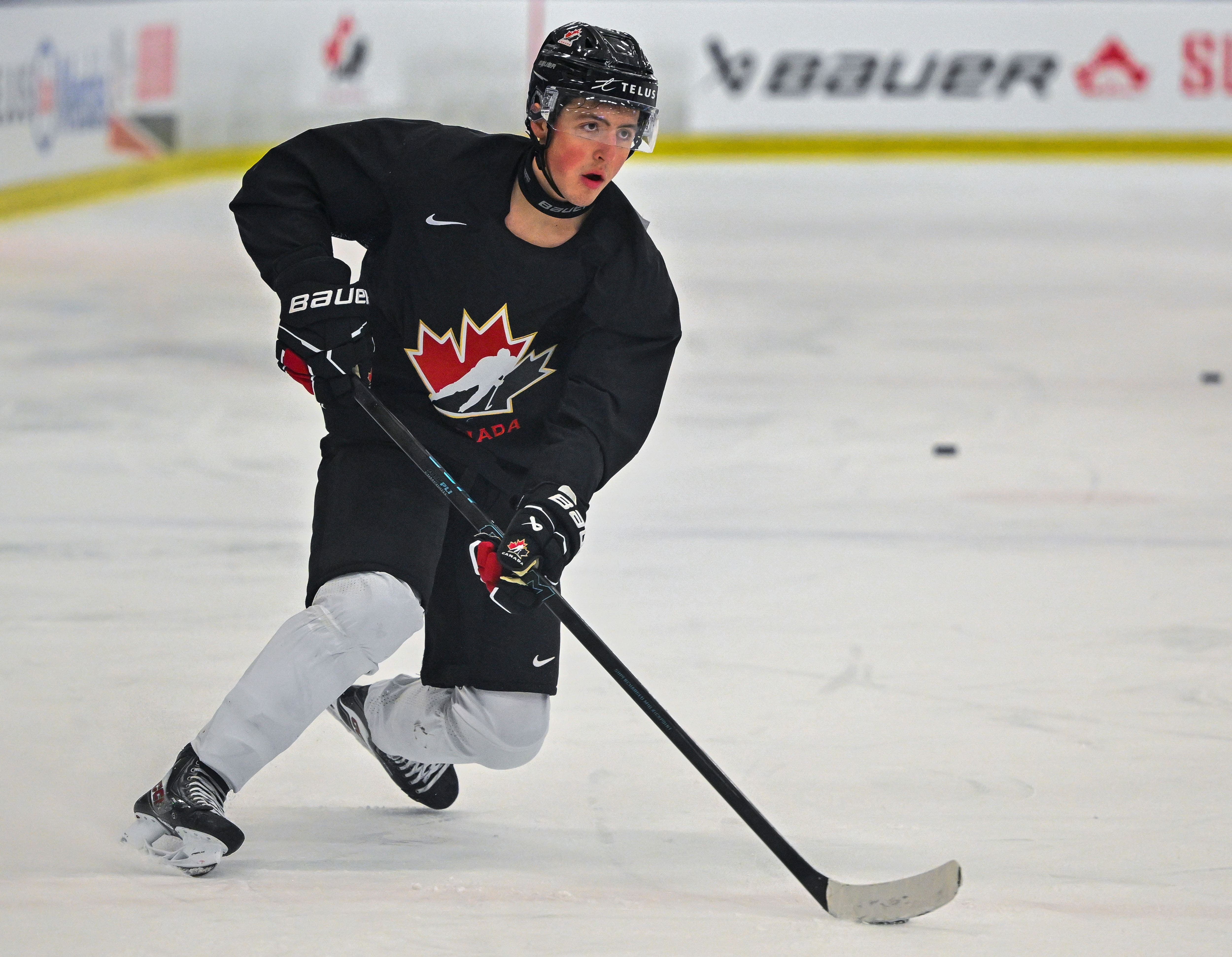 Caleb Desnoyers veut sa propre médaille d’or - TVA Sports