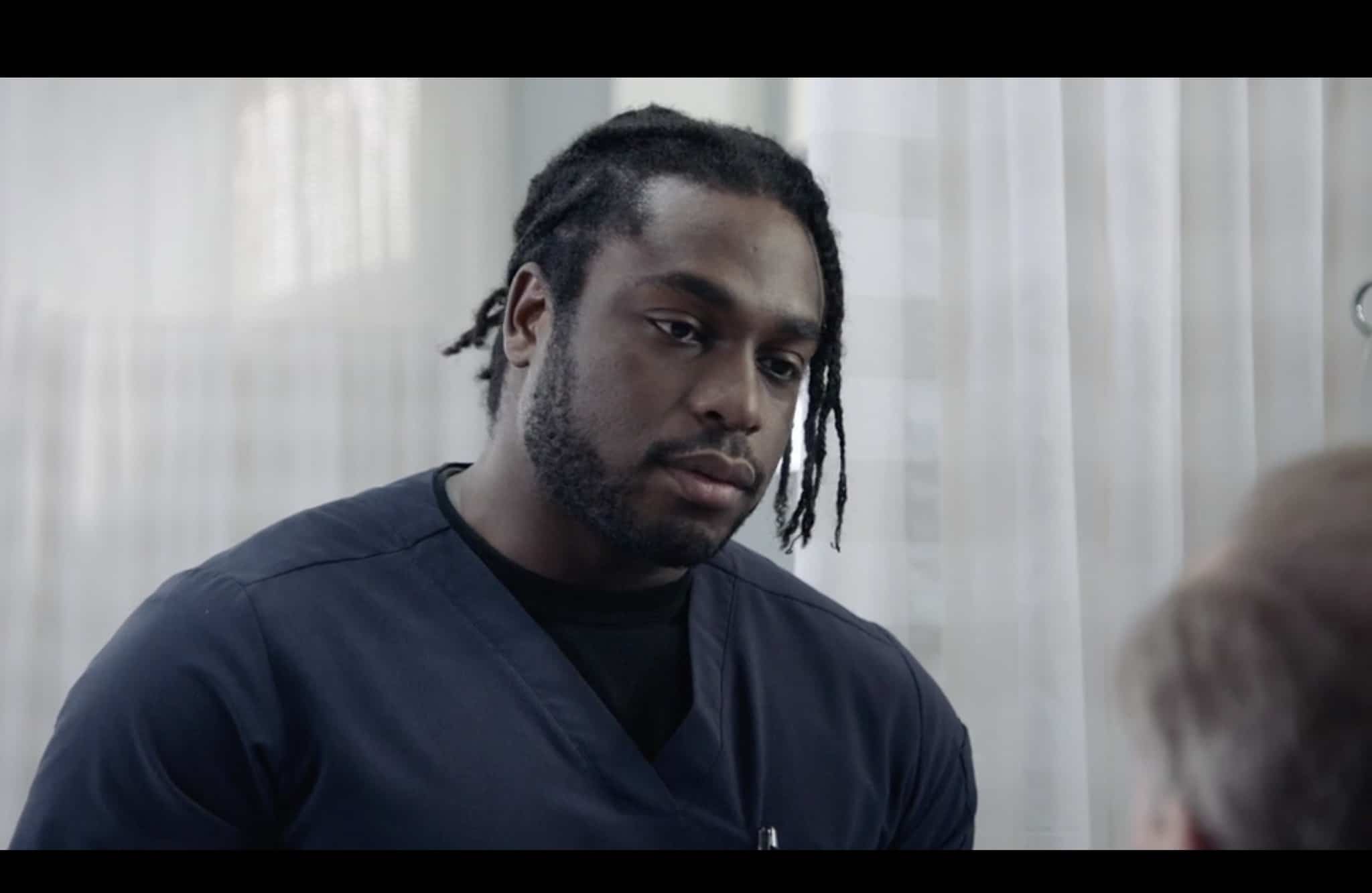 Anglesh Major revient sur la scène marquante avec Stéphane Demers dans ...