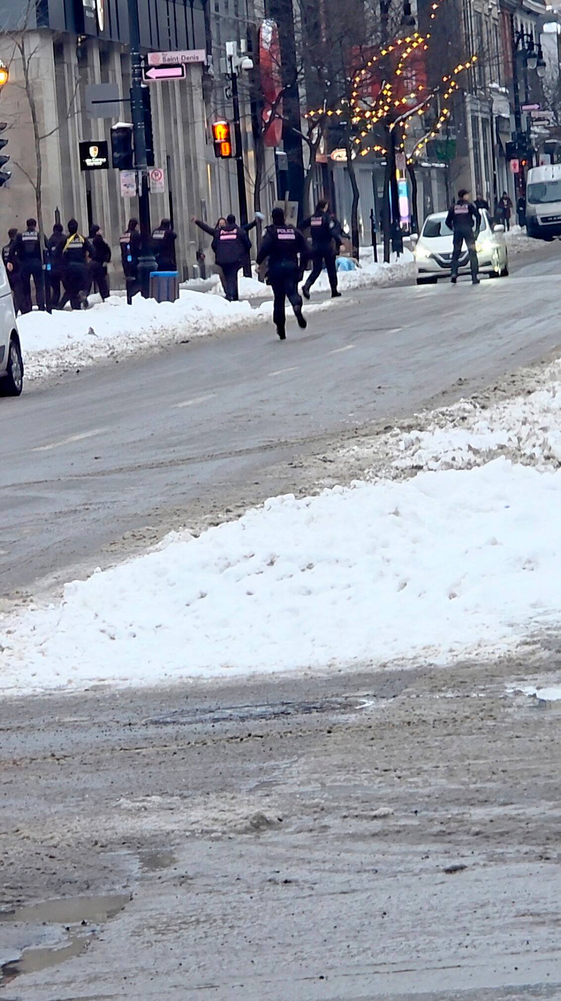 Chaos au centre-ville de Montréal: l’homme impliqué dans l’intervention ...