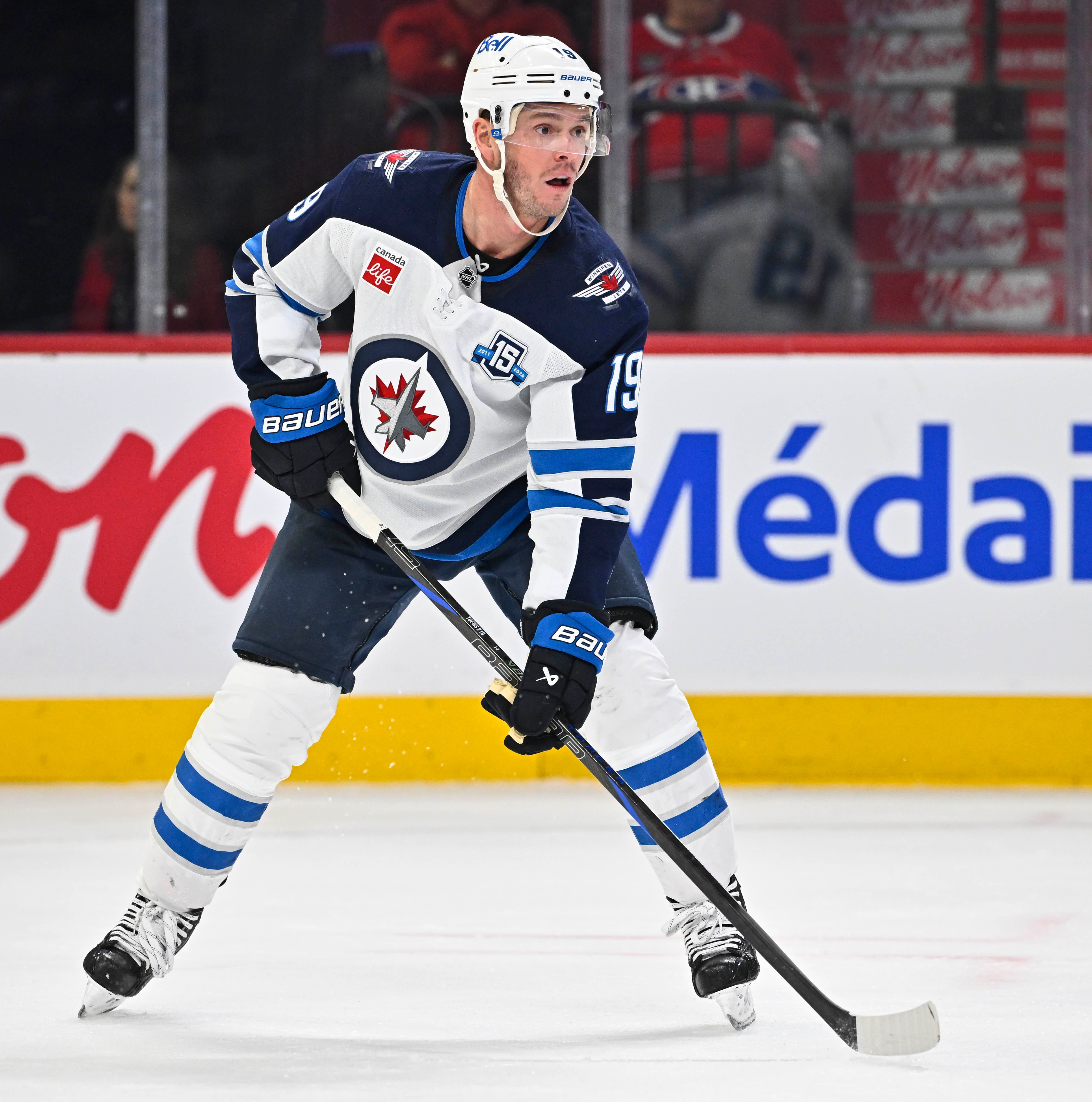 Jonathan Toews annonce officiellement sa retraite | JDM