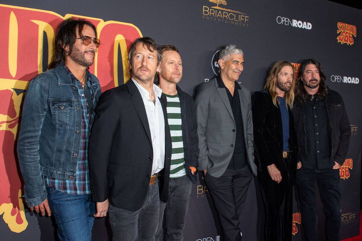 Trois Grammys pour les Foo Fighters, une semaine après la mort de leur ...