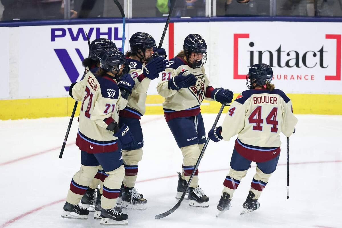 À VOIR: déjà le but de l’année pour la Victoire? - TVA Sports