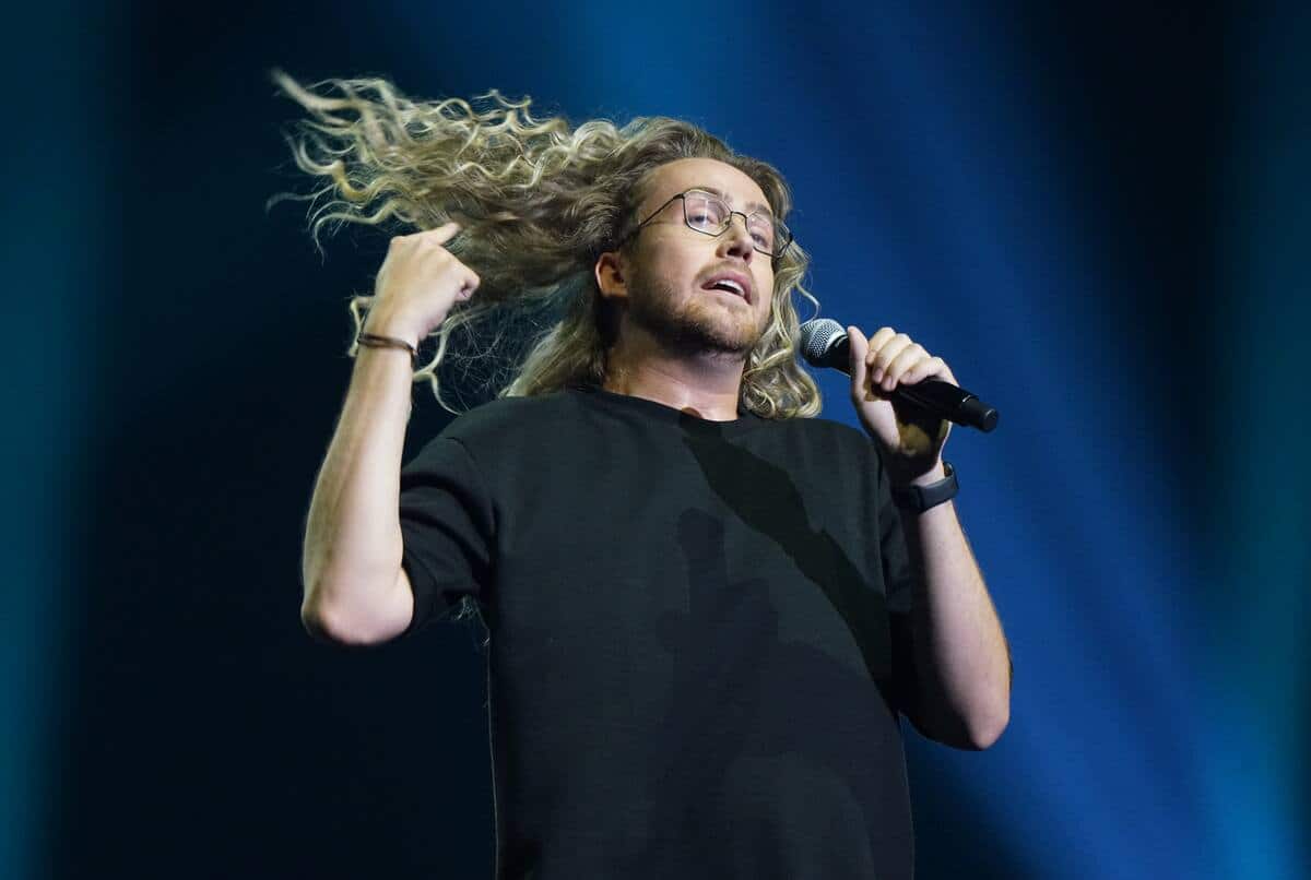 Festival Juste pour rire: Pari réussi pour Math Duff | TVA Nouvelles