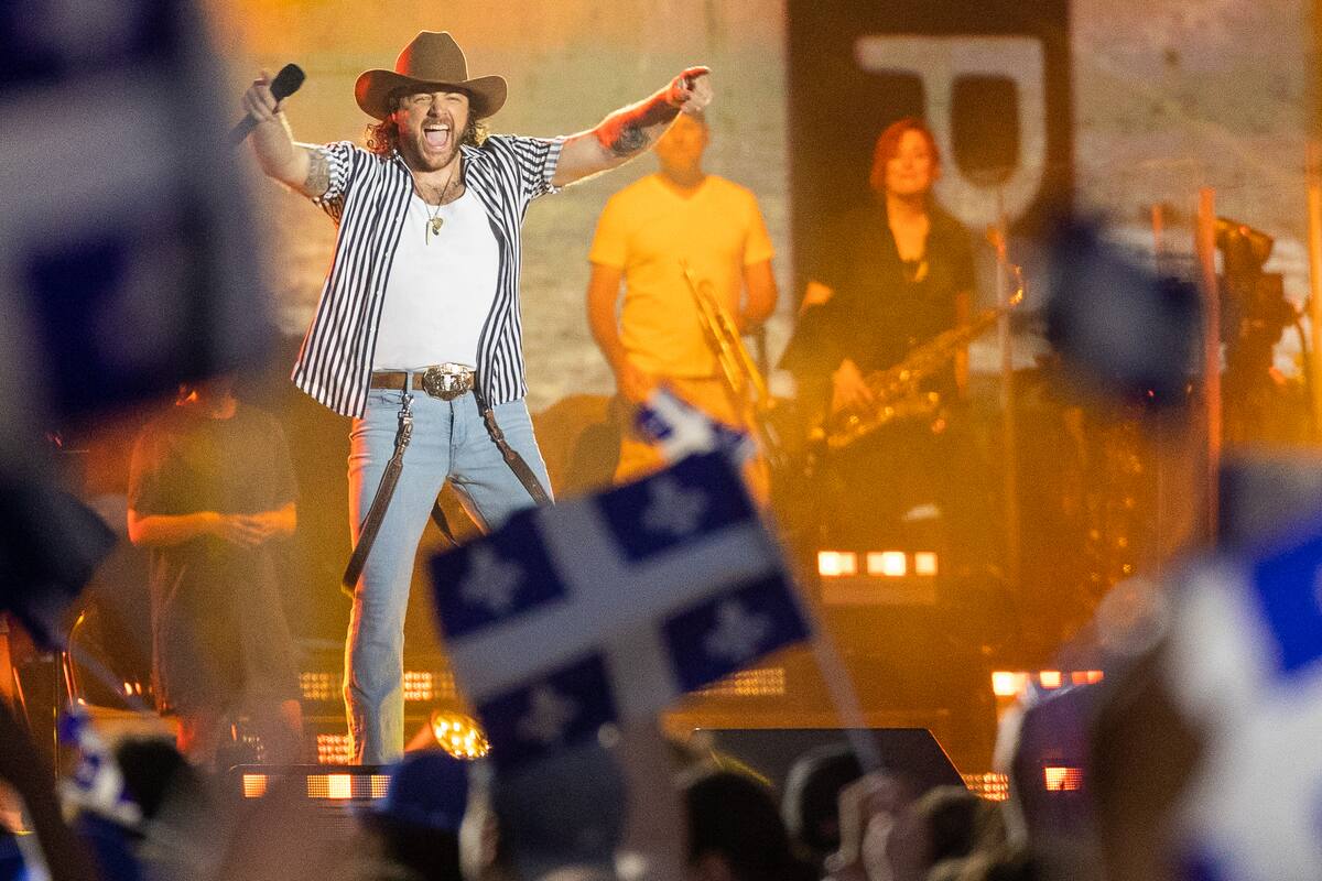 Matt Lang en direction de Québec en même temps que les spectateurs ...