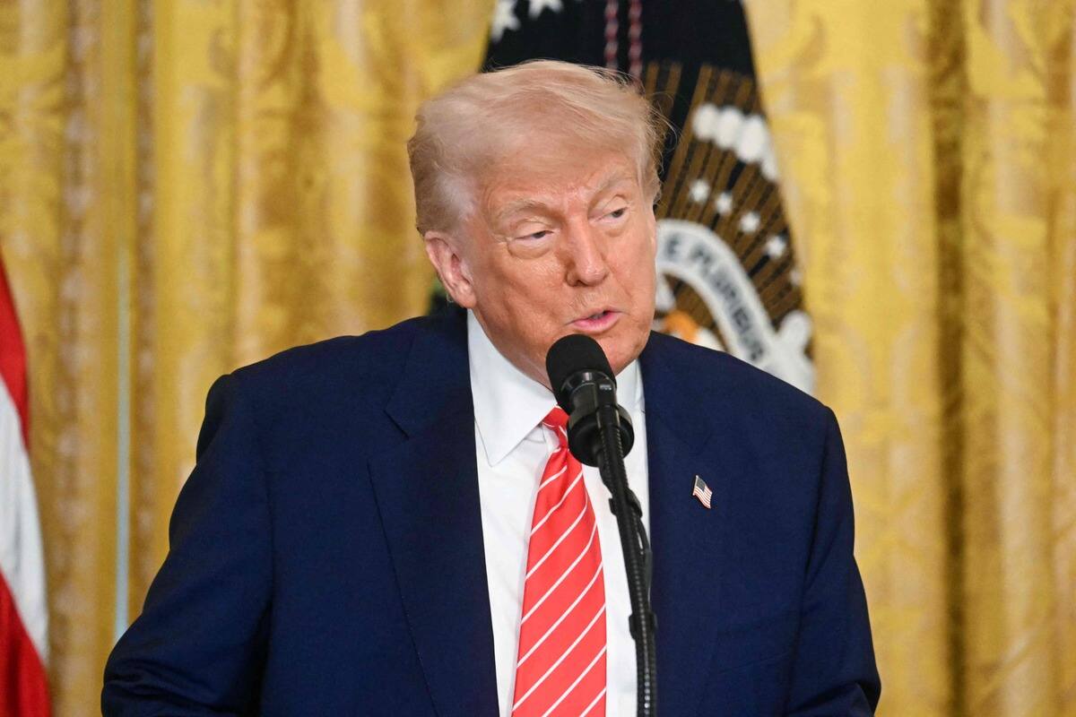 Trump salue l’élection du premier pape américain | TVA Nouvelles