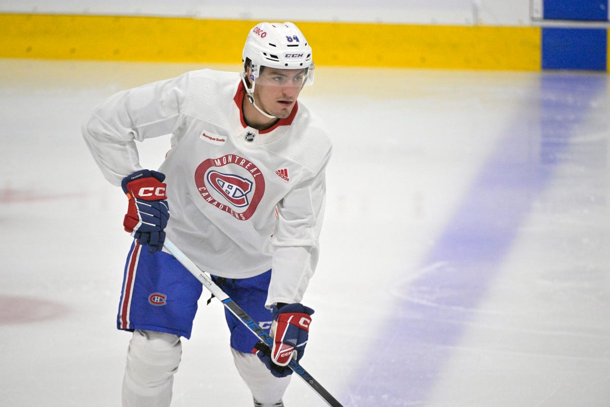 William Trudeau, le jeune mentor de David Reinbacher - TVA Sports