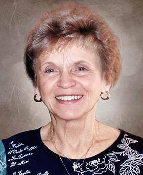 SAINT-PIERRE, Solange | Le Journal de Montréal