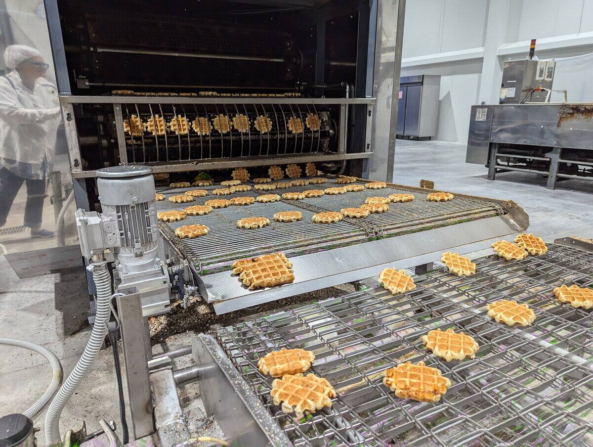 Bel-Gaufre pend la crémaillère dans une nouvelle usine de 10 M$ qui ...