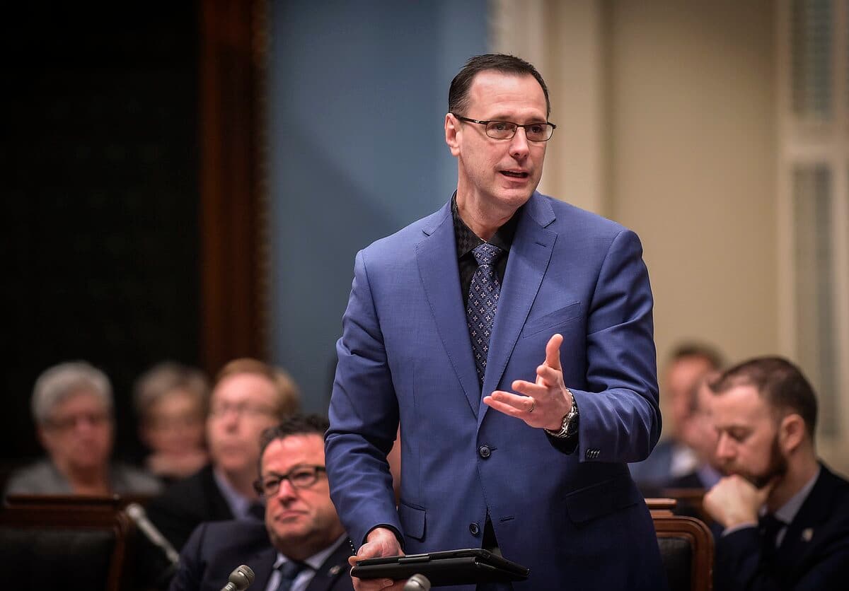 Roberge maintient sa décision d’exclure Daniel Weinstock | JDQ